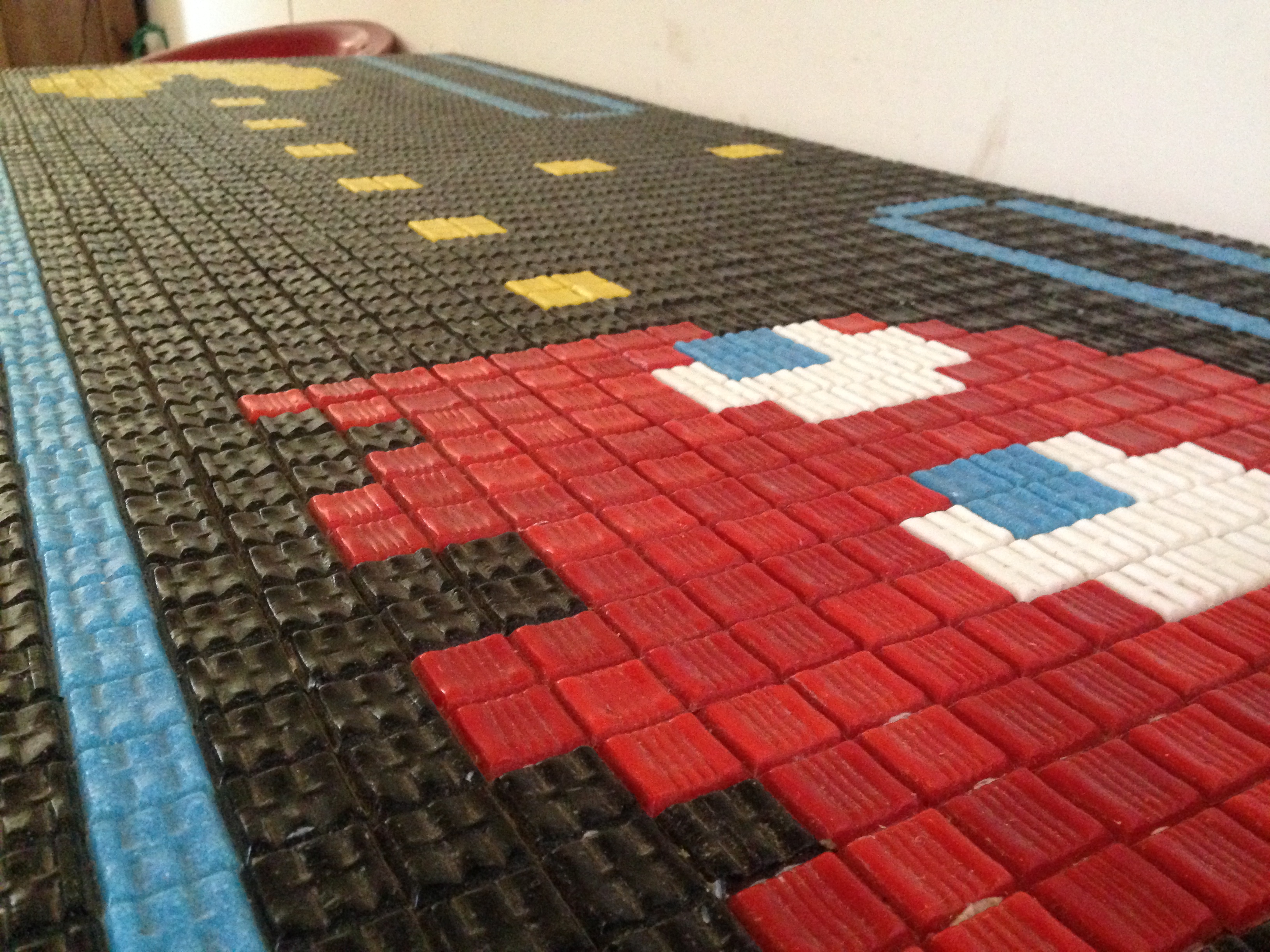 Pac Man / Pacman Mosaic Table Cover : 4 Steps (with Pictures ...