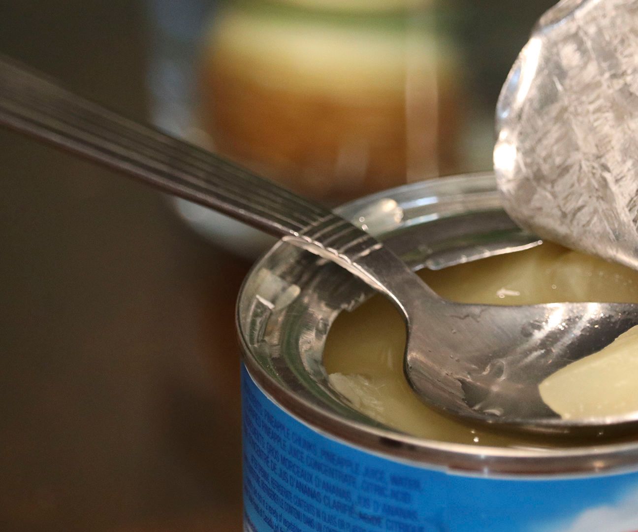 How to Open Canned Food With a Spoon - Instructables