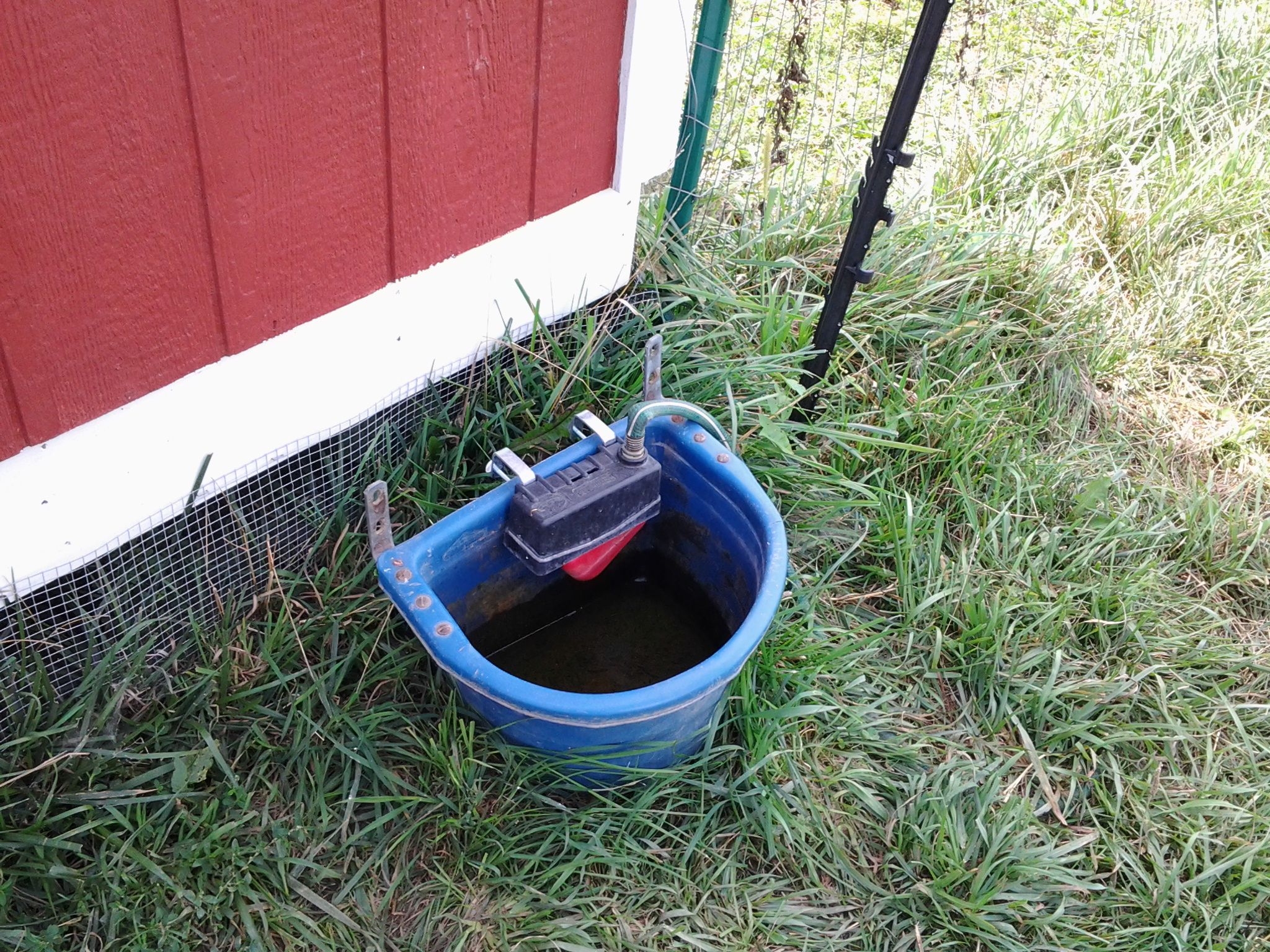 Rain Barrel Waterer Using a Float Valve - Instructables