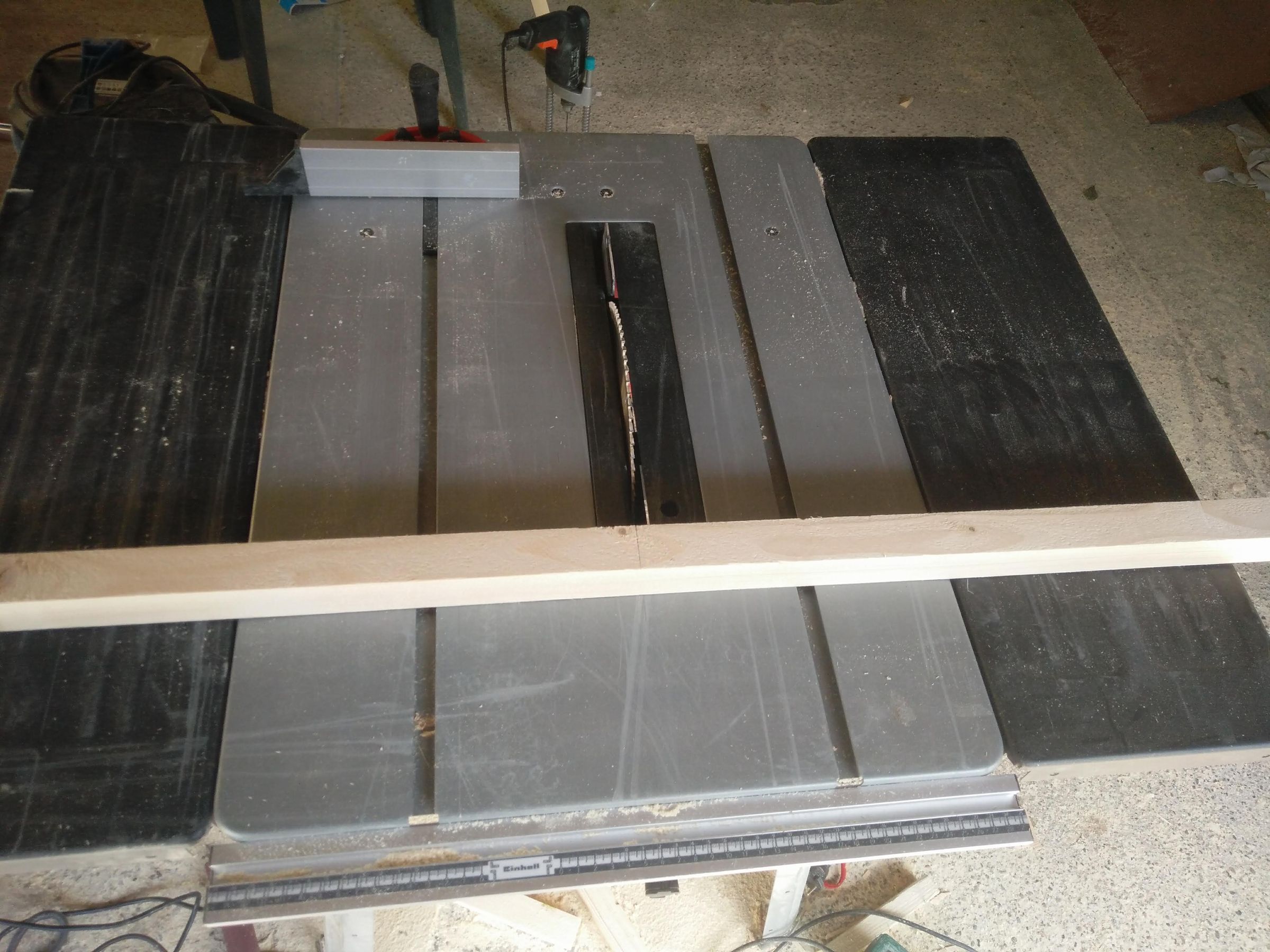 Easy to Build and to Clean Dog House : 9 Steps - Instructables