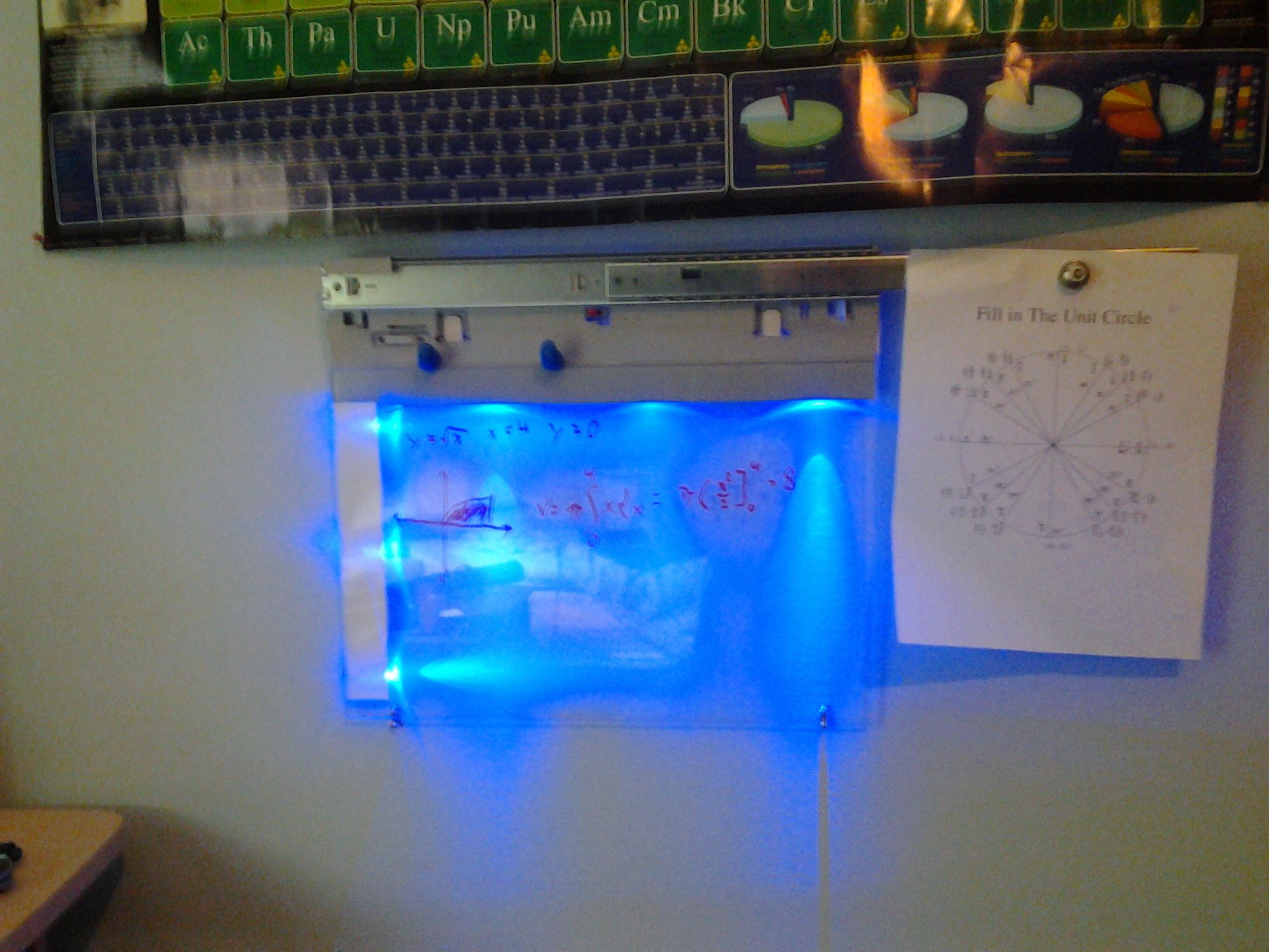 LED Backlit Glass Whiteboard : 4 Steps - Instructables