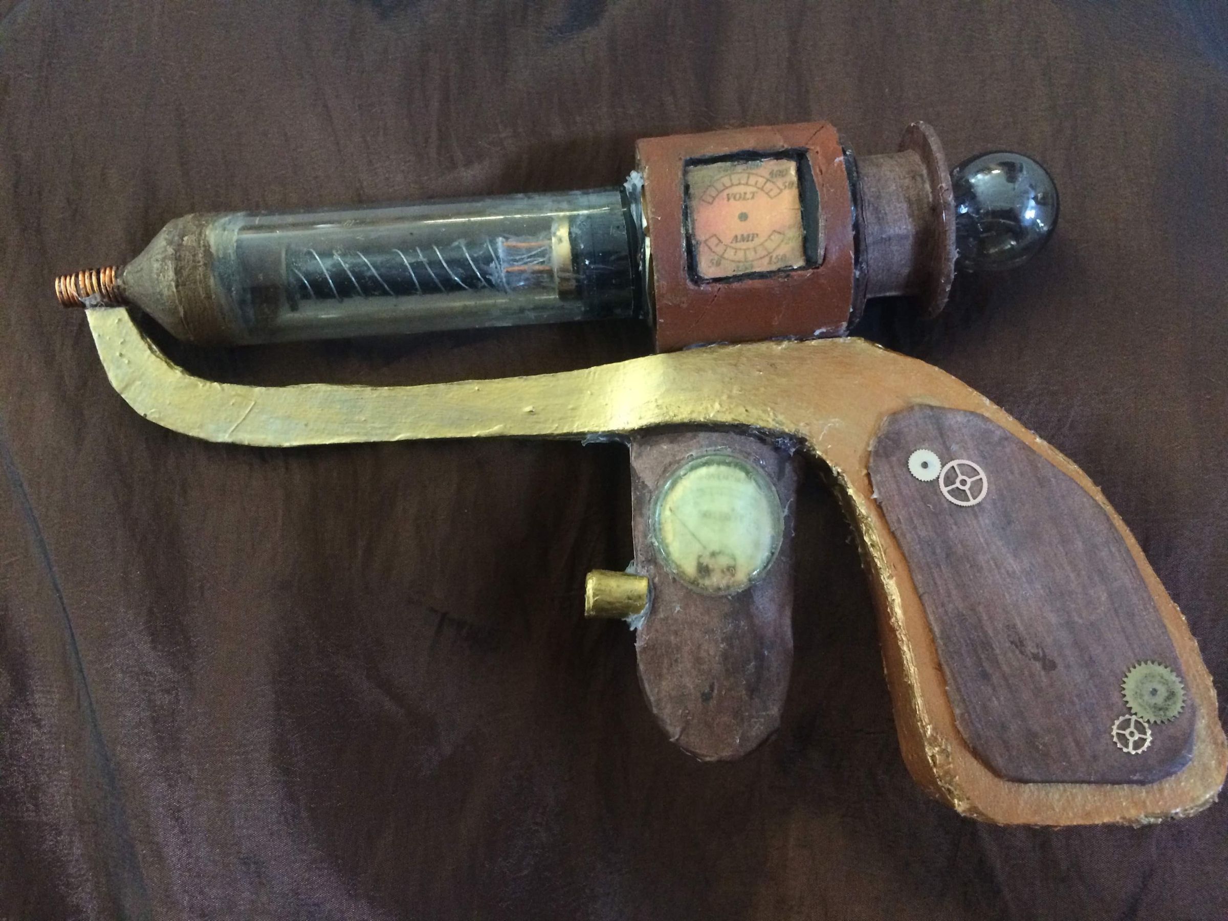 Steampunk Tesla Revolver : 7 Steps - Instructables