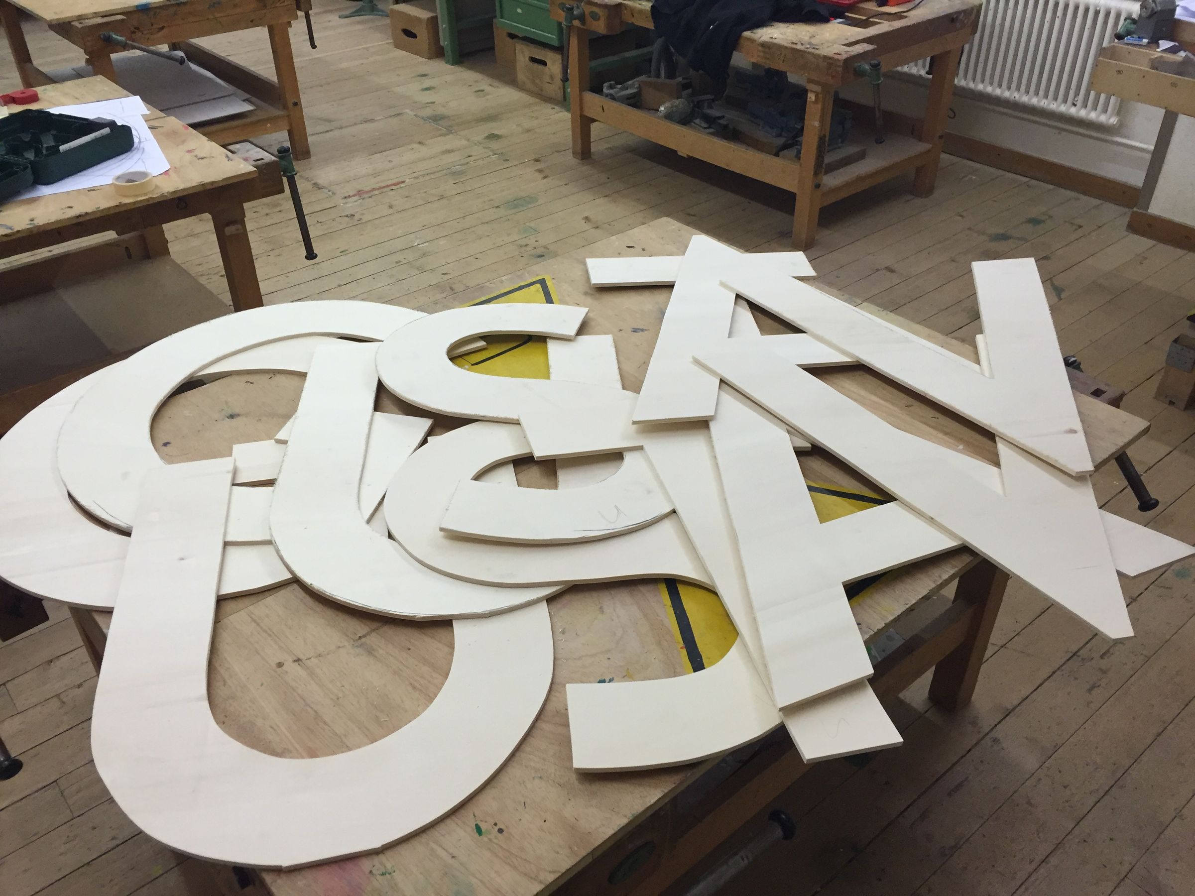 Illuminated Letters "GUSTAV" : 6 Steps (with Pictures) - Instructables