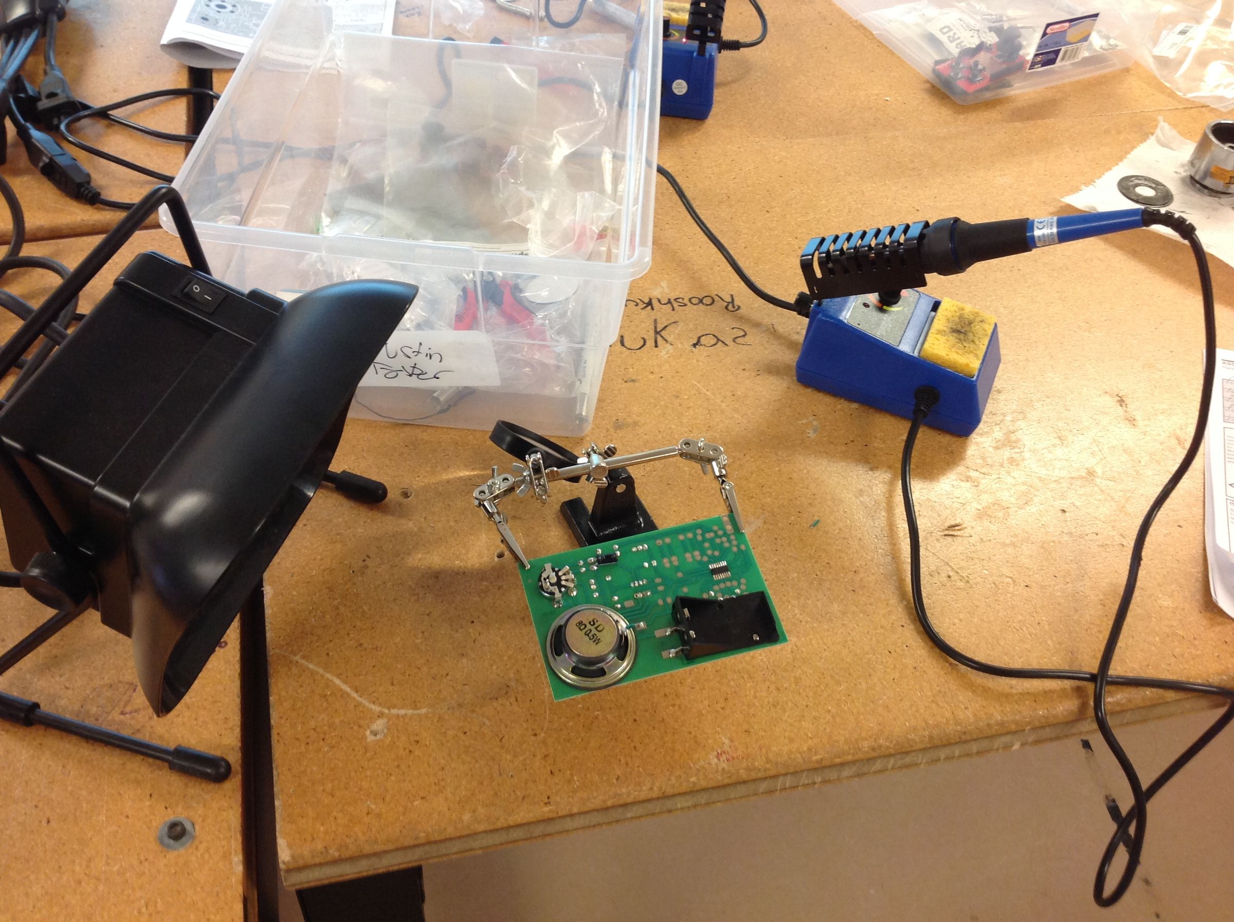 How to Solder: Tips and Tricks : 15 Steps - Instructables