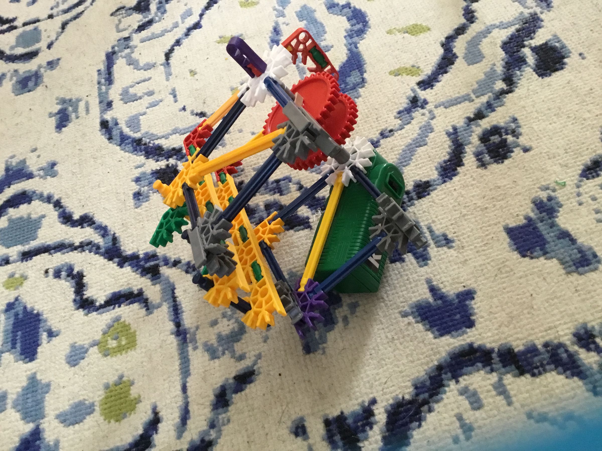 K’nex Triangle Lift : 3 Steps - Instructables