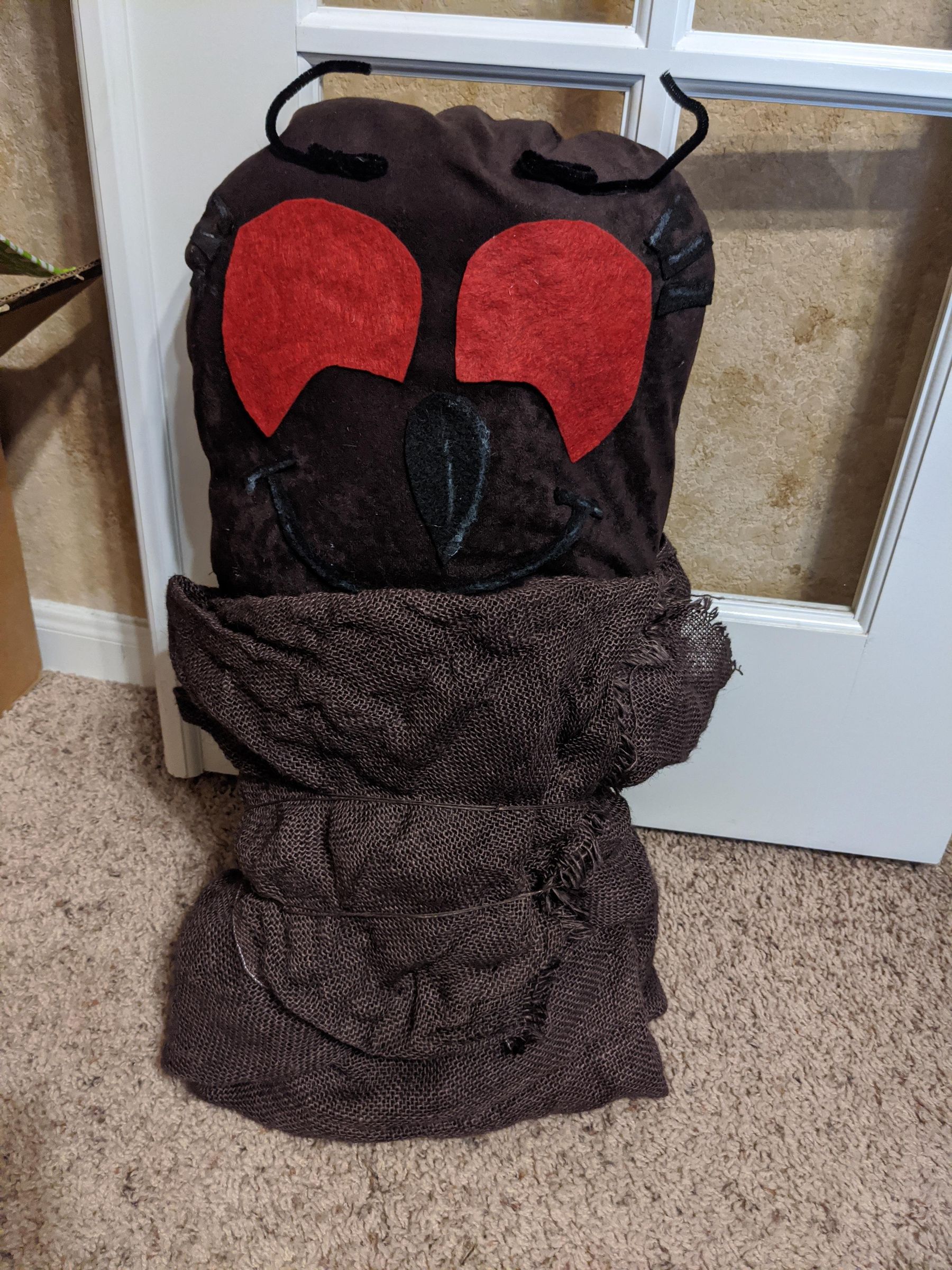Mothman Plushie Fallout 76 : 5 Steps - Instructables