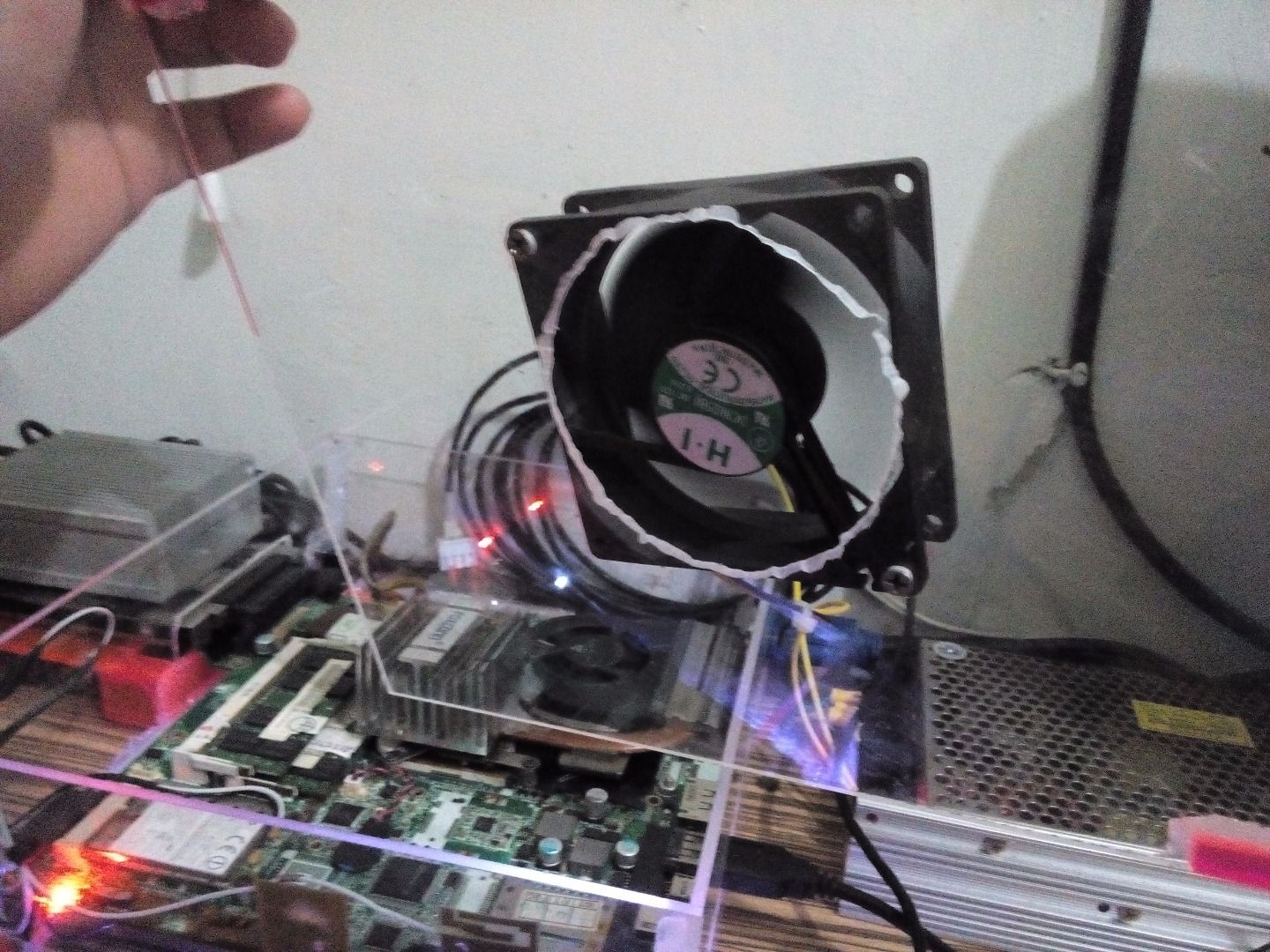 How to FIX Laptop Overheat Issue Insanely - Instructables