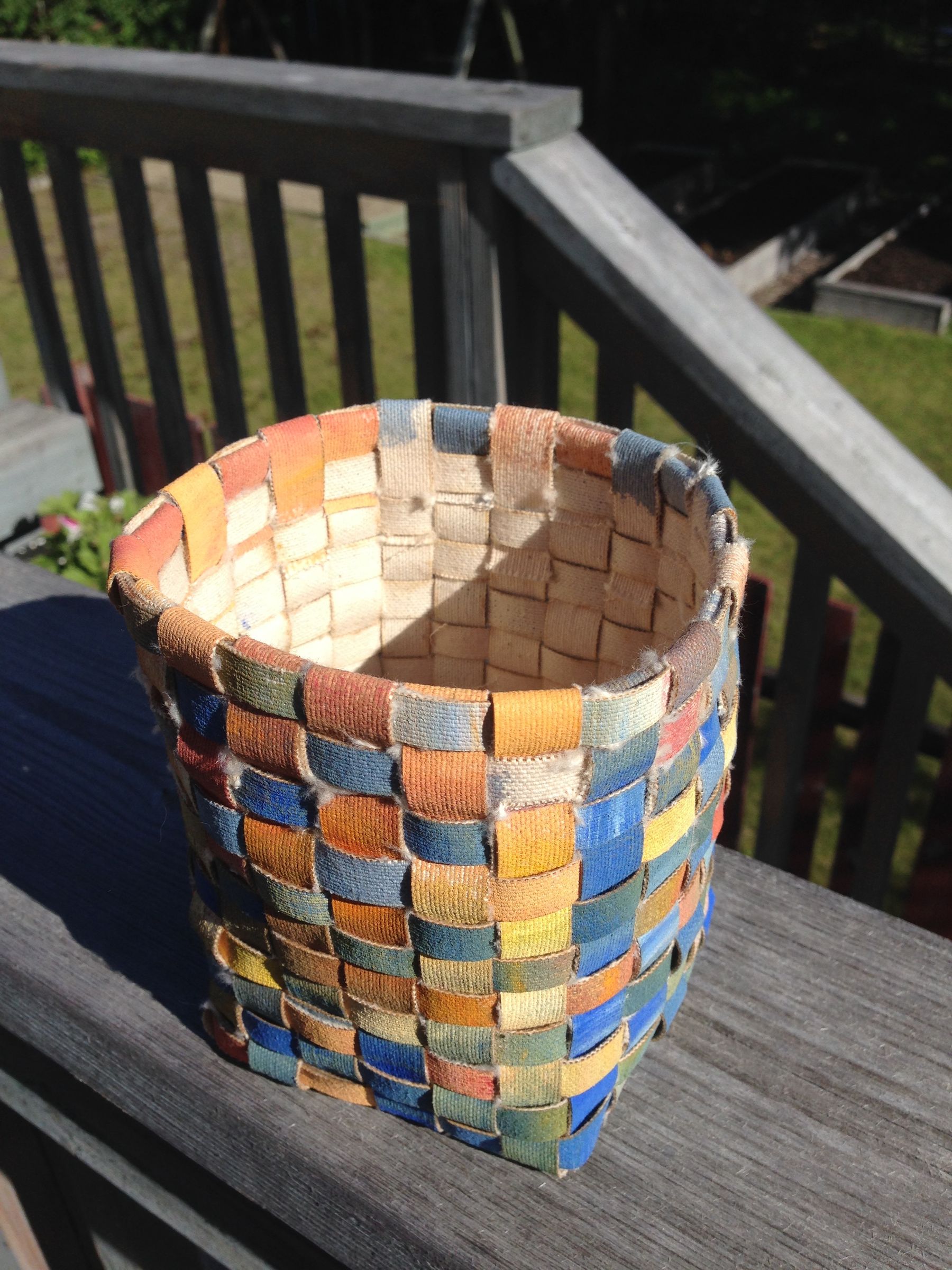 Painted Canvas Strip Basket : 9 Steps (with Pictures) - Instructables