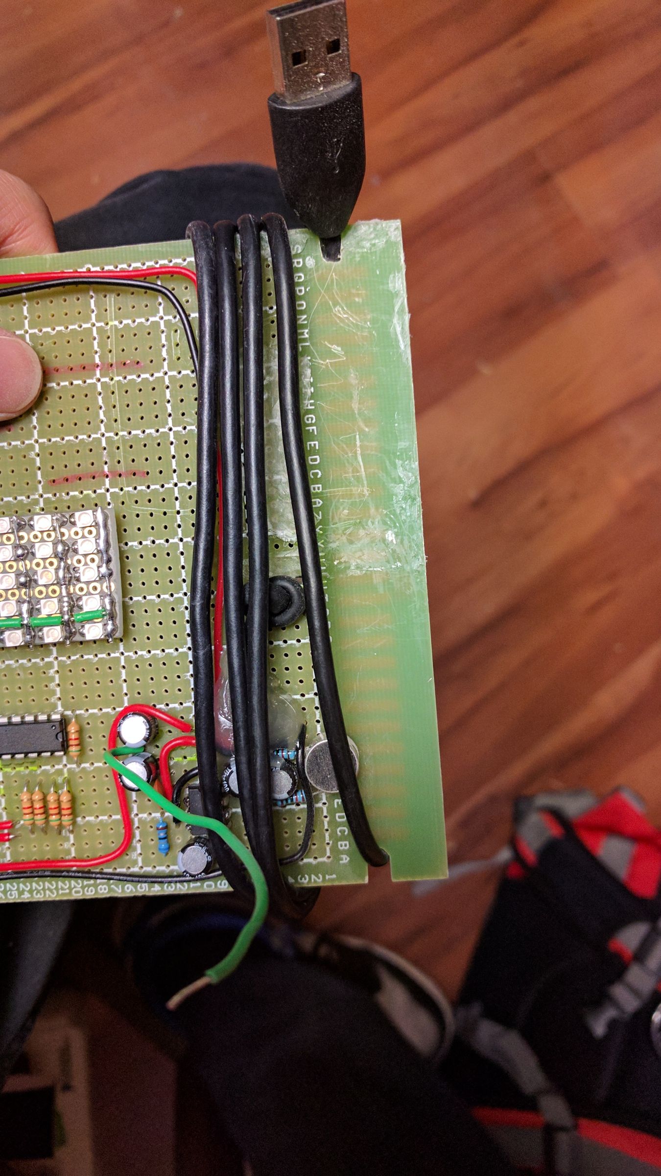 LED Audio Waveform Display (100% Code Free!!1) : 10 Steps (with ...