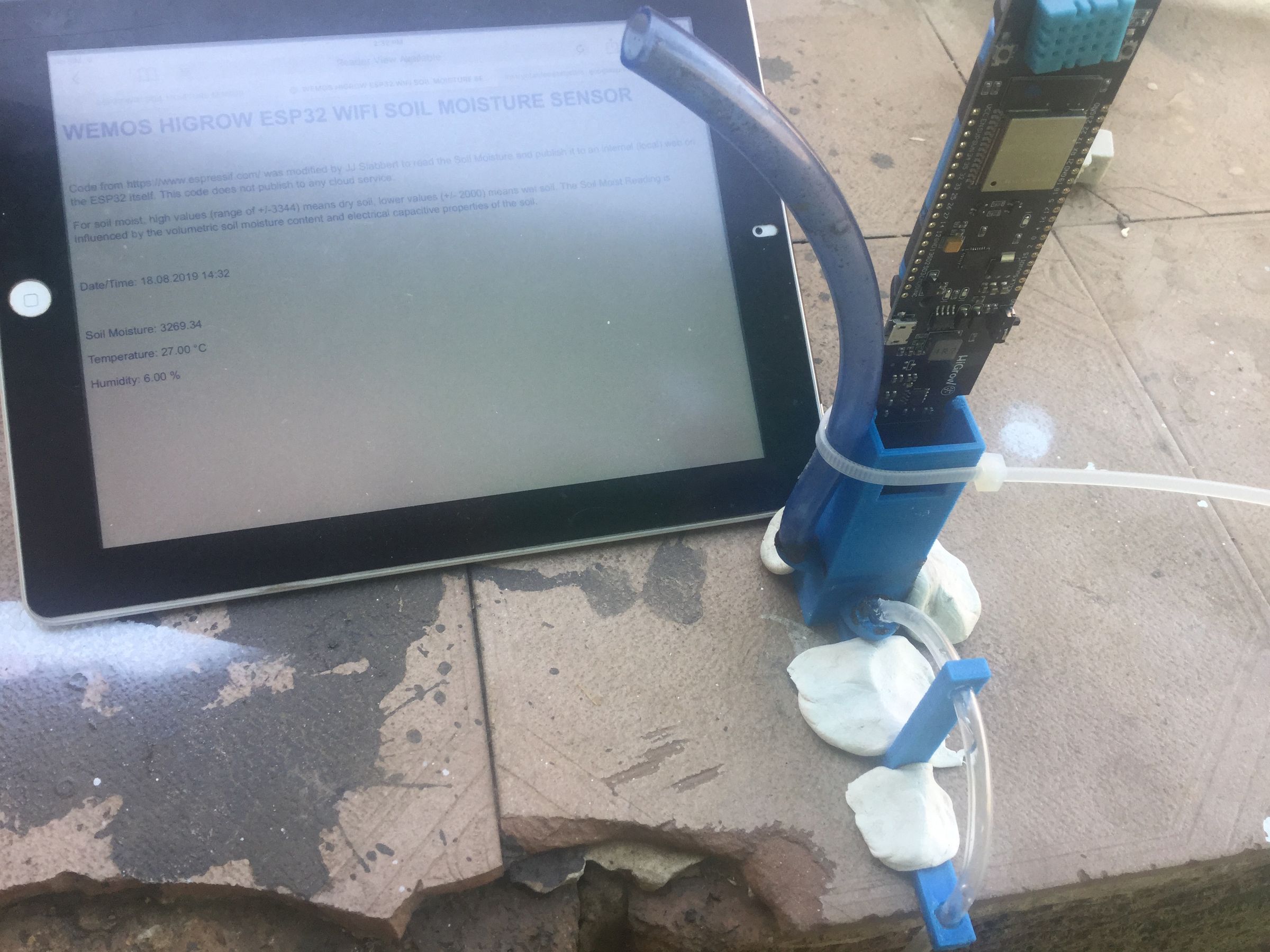 ESP32 WiFi SOIL MOISTURE SENSOR : 5 Steps - Instructables