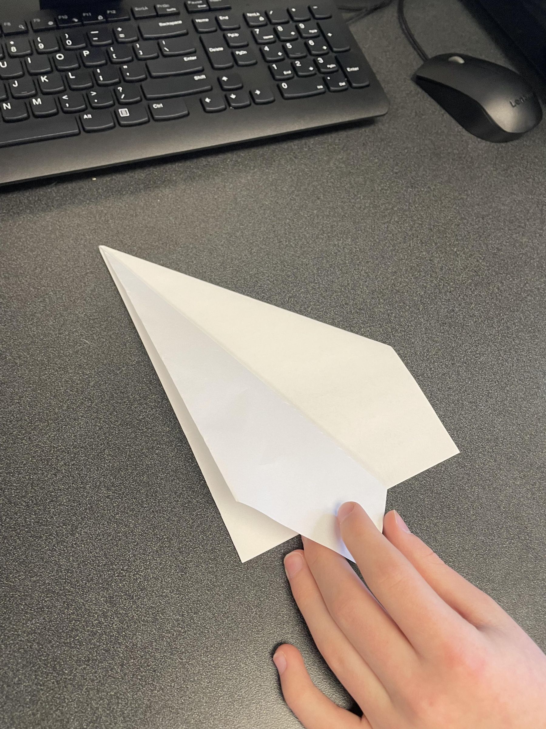 Easy Far-Flying Paper Airplane : 9 Steps - Instructables