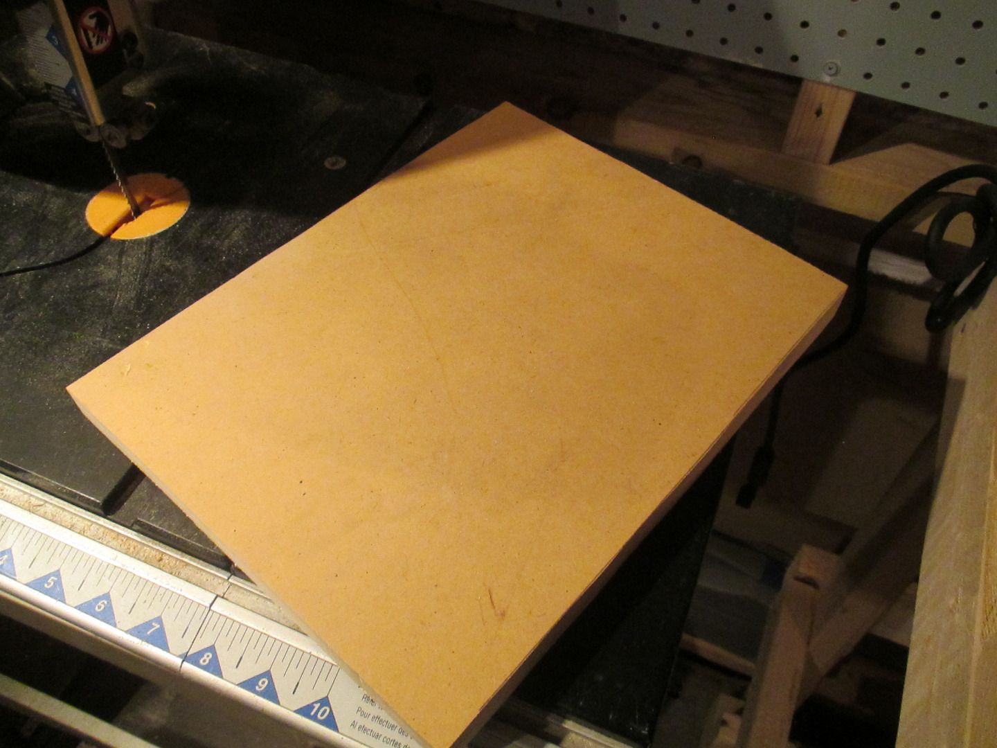 Sci-fi, Jetsons Side Table : 12 Steps - Instructables