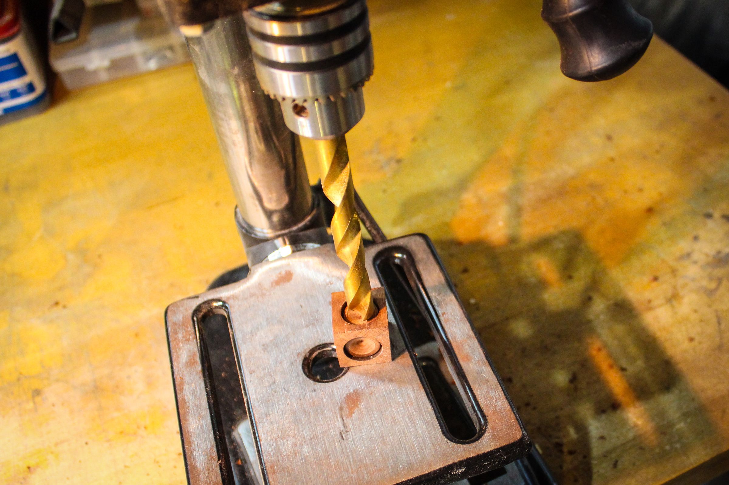 Instant Insanity Puzzle : 24 Steps (with Pictures) - Instructables