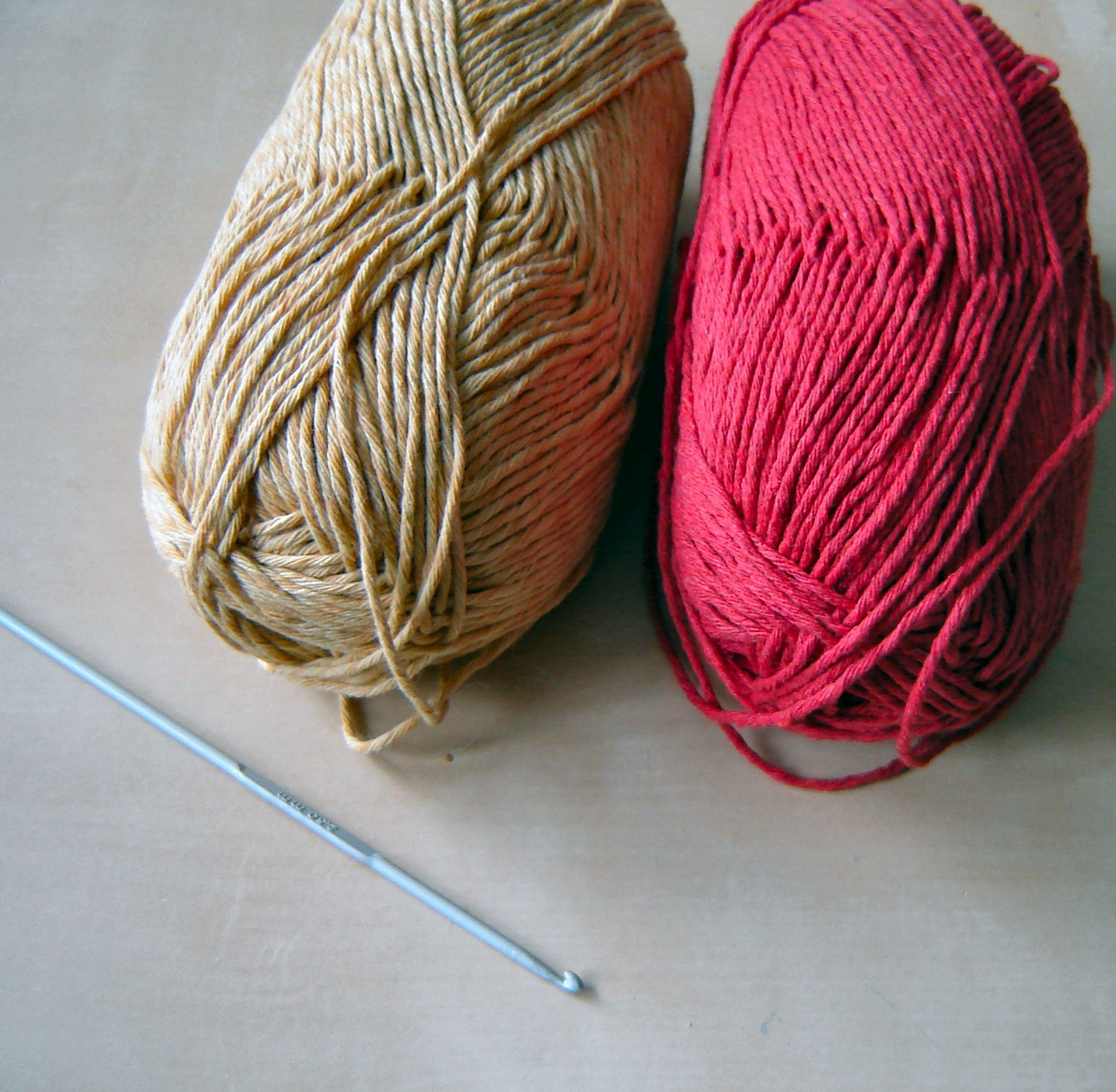 Crochet Dragon - Smaug From the Hobbit : 12 Steps (with Pictures ...