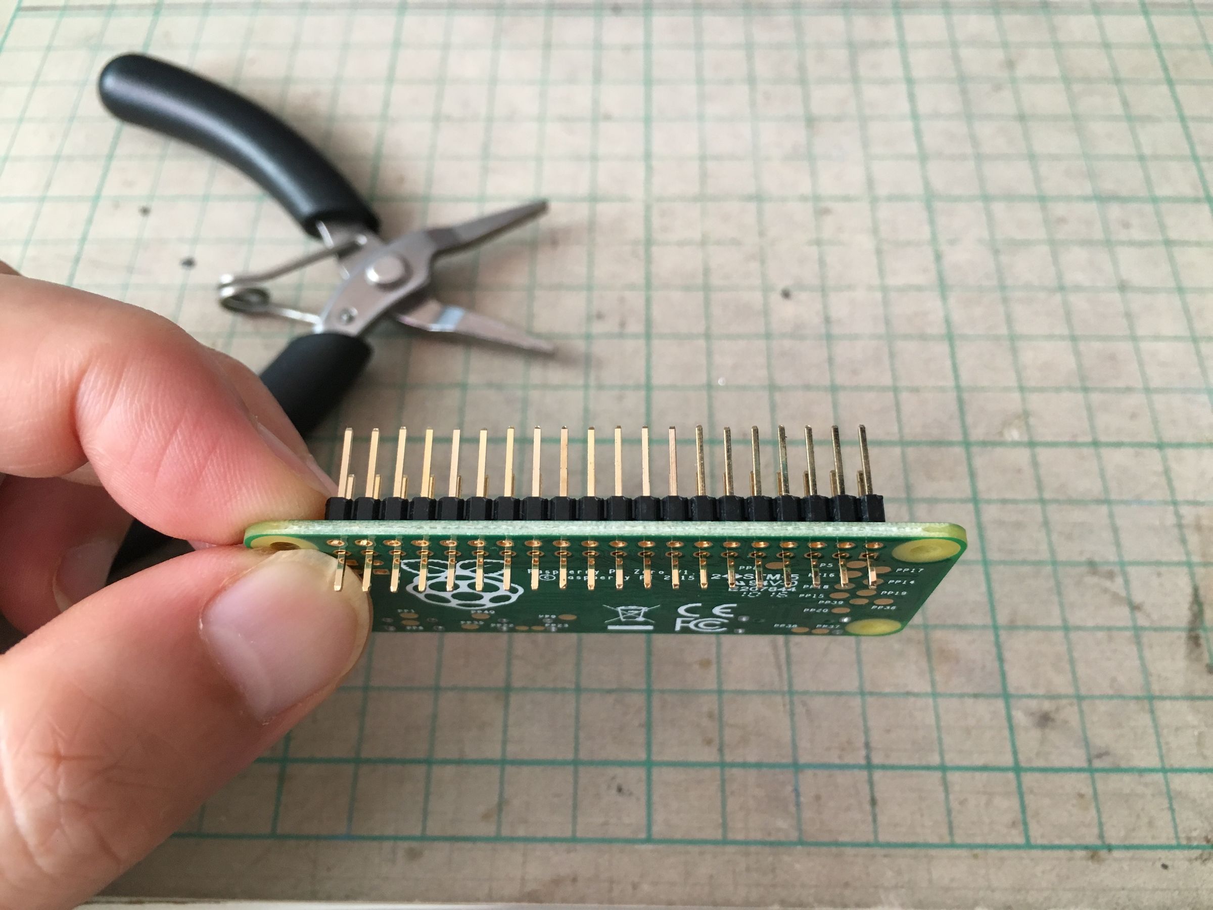 Testing Pi Zero Without Soldering Header : 7 Steps (with Pictures ...