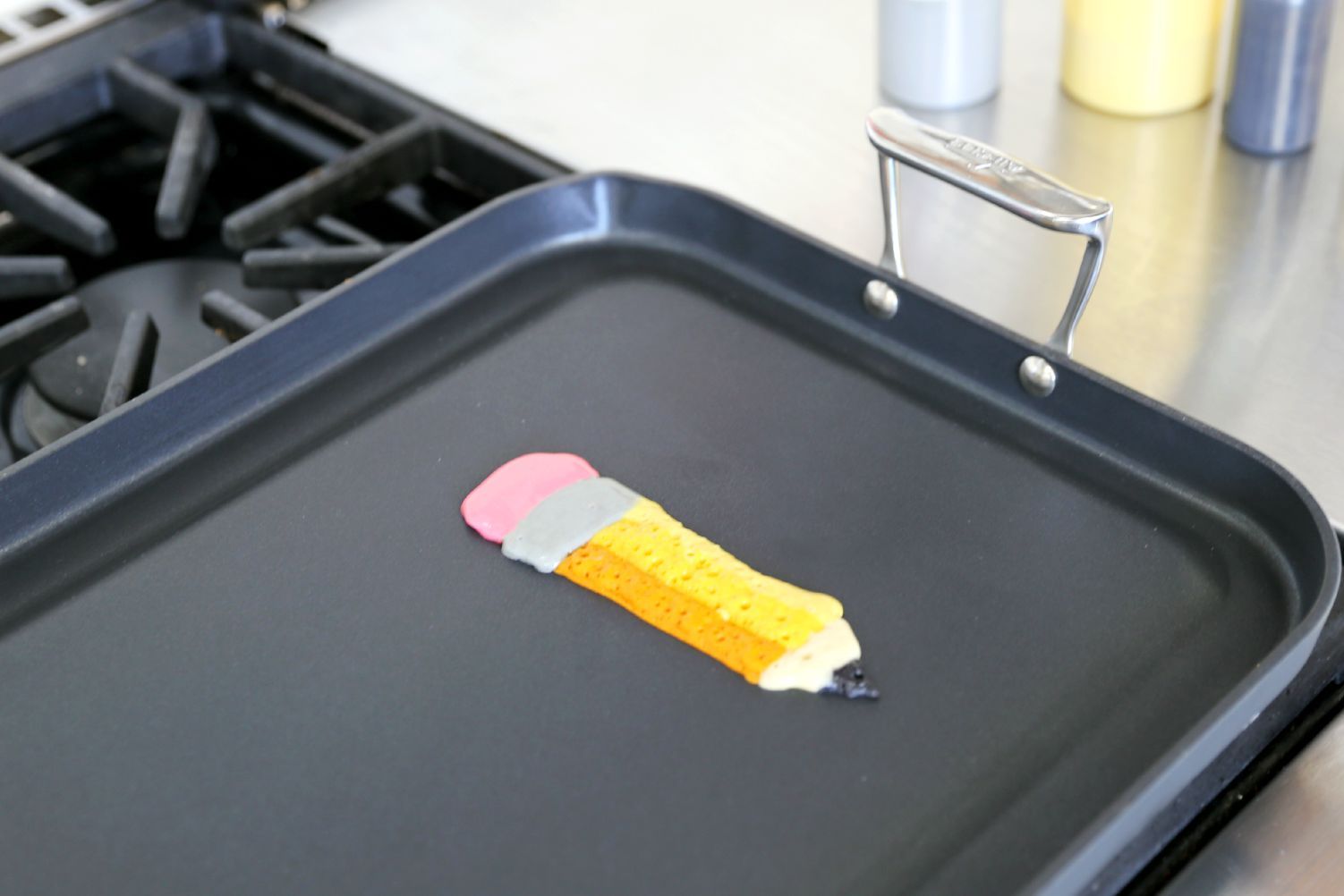 How to Make Pancake Art : 10 Steps (with Pictures) - Instructables