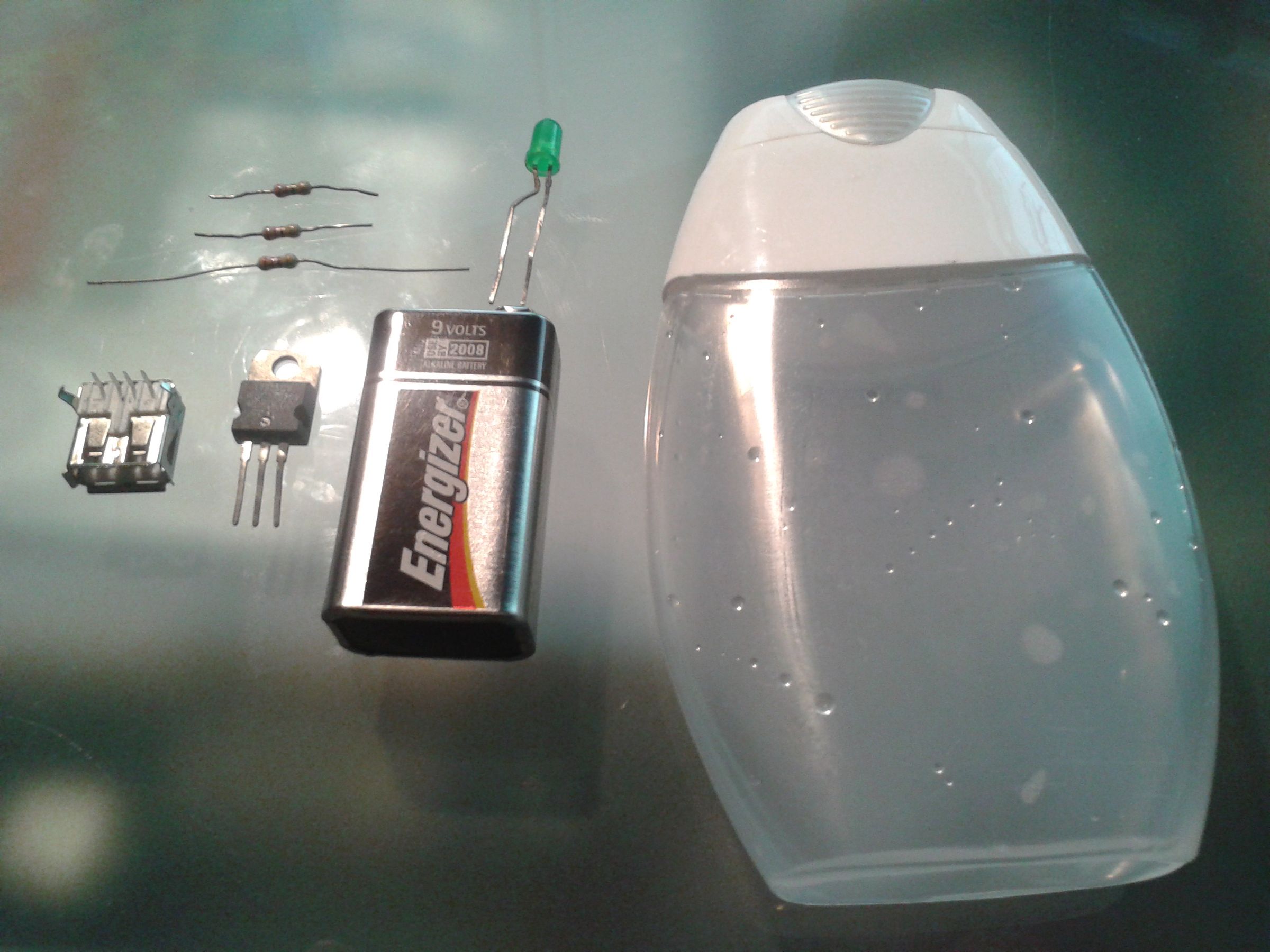 Cell Phone Charger From an Old 9V Battery : 4 Steps - Instructables