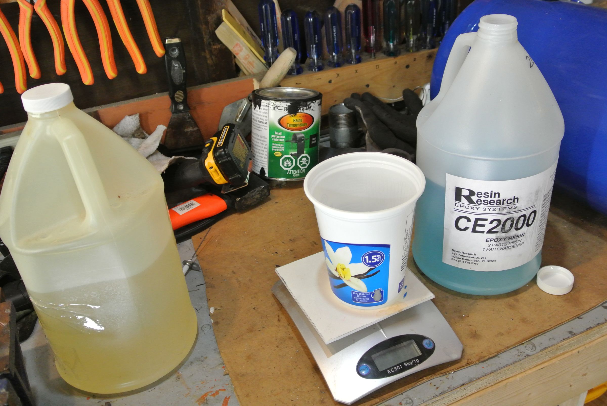 How to Repair a Surfboard : 10 Steps (with Pictures) - Instructables