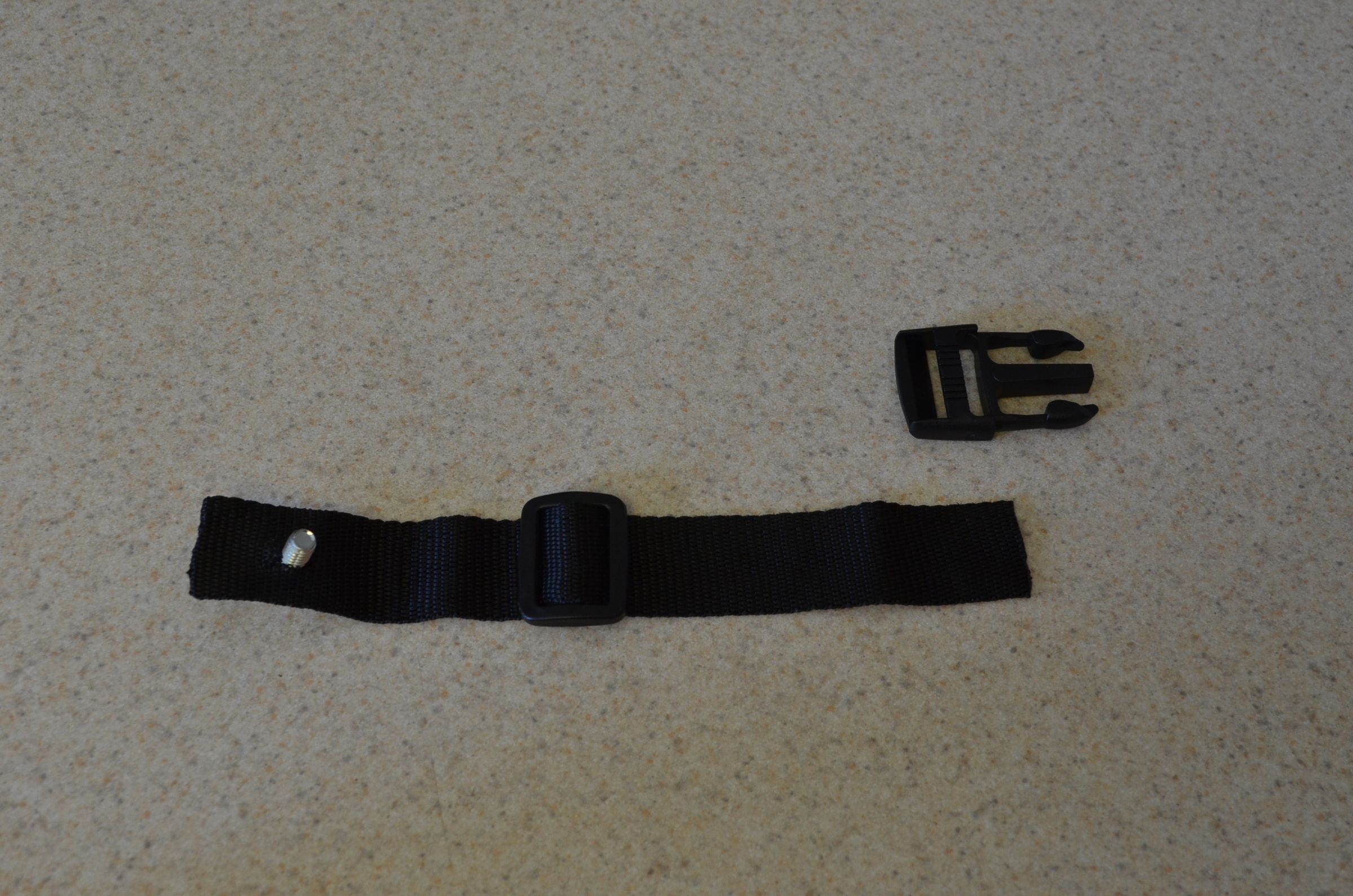 Functional Quick "R" Strap for Under $5 : 5 Steps (with Pictures ...