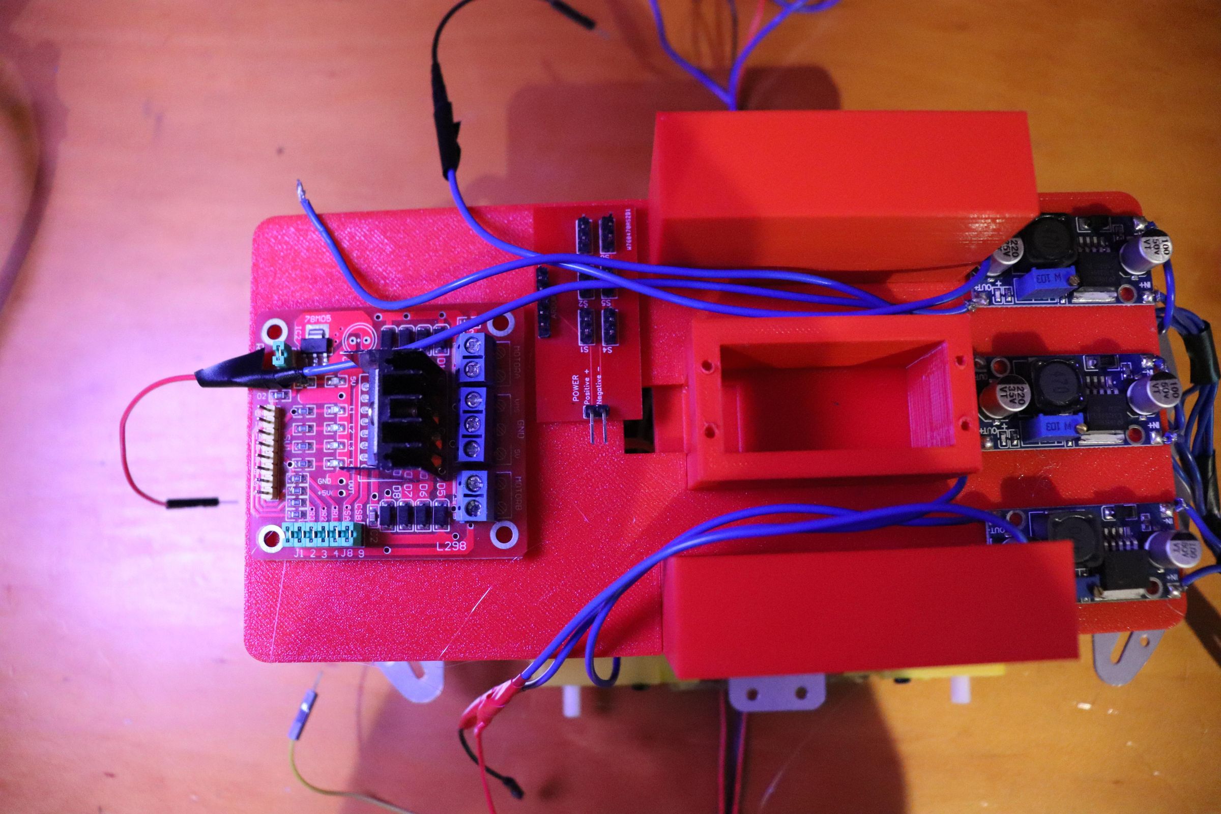 Bluetooth Controlled Claw Robot : 20 Steps (with Pictures) - Instructables