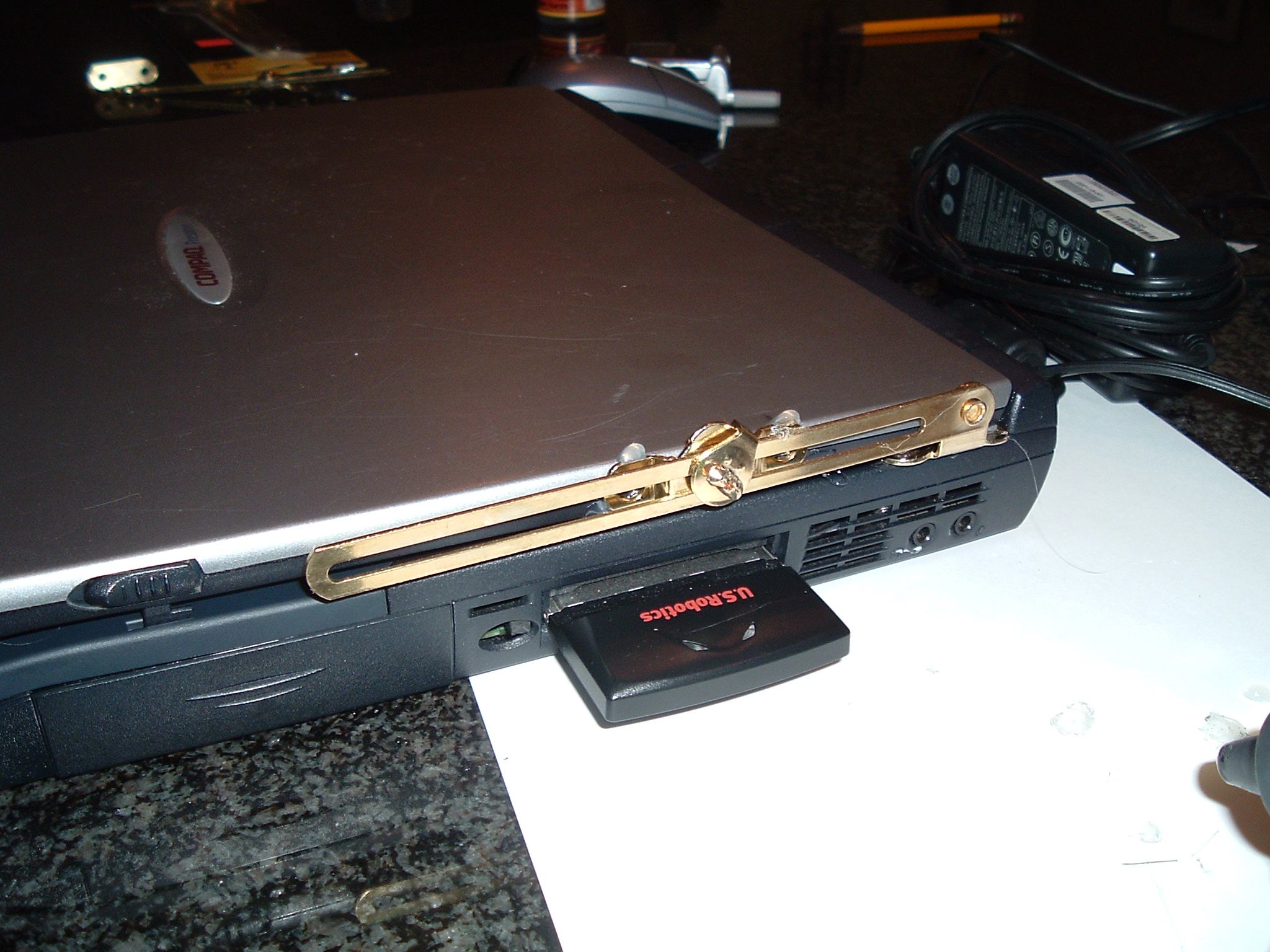 Laptop Hinge Hack : 9 Steps - Instructables
