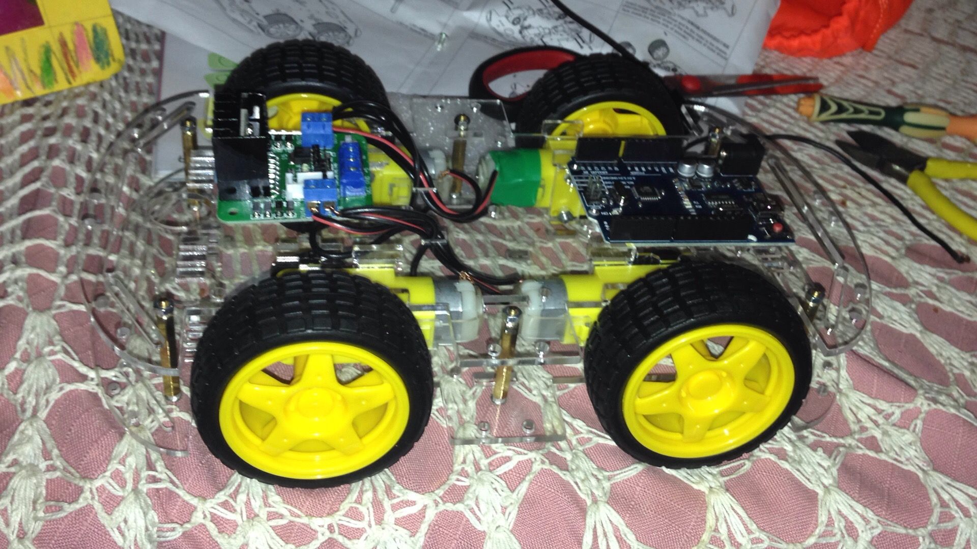 Obstacle Avoiding Robot : 14 Steps - Instructables