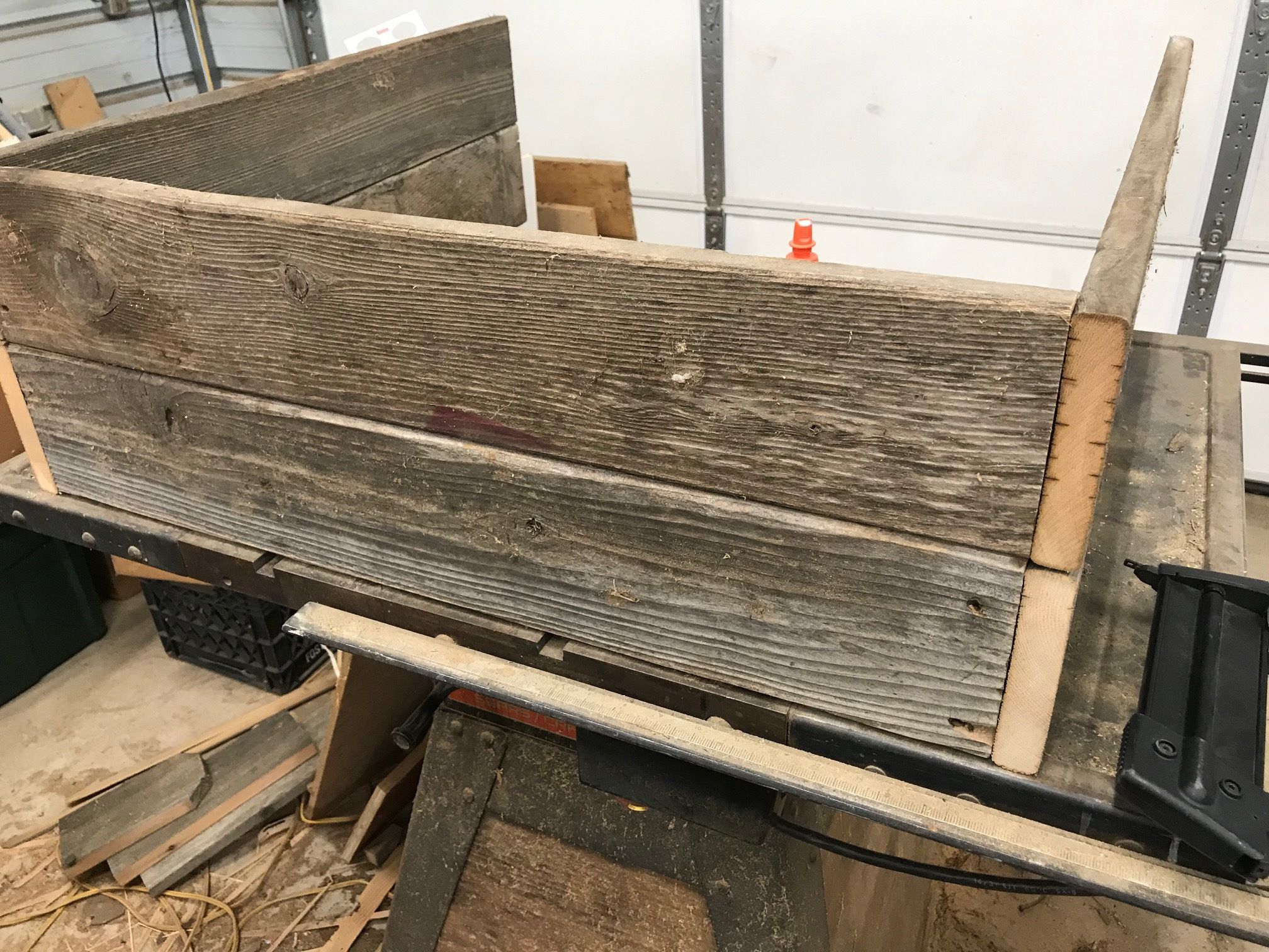 Christmas Tree Base Box : 9 Steps - Instructables