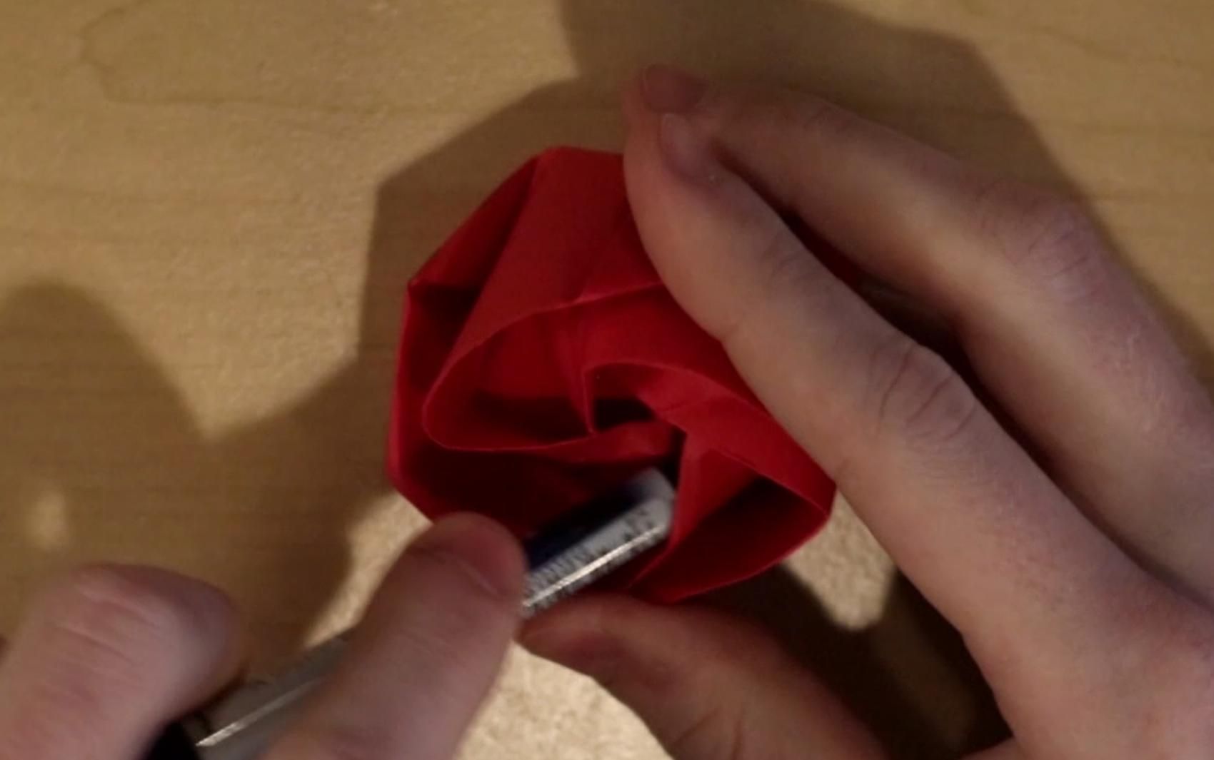 How to Make an Origami Rose : 14 Steps (with Pictures) - Instructables