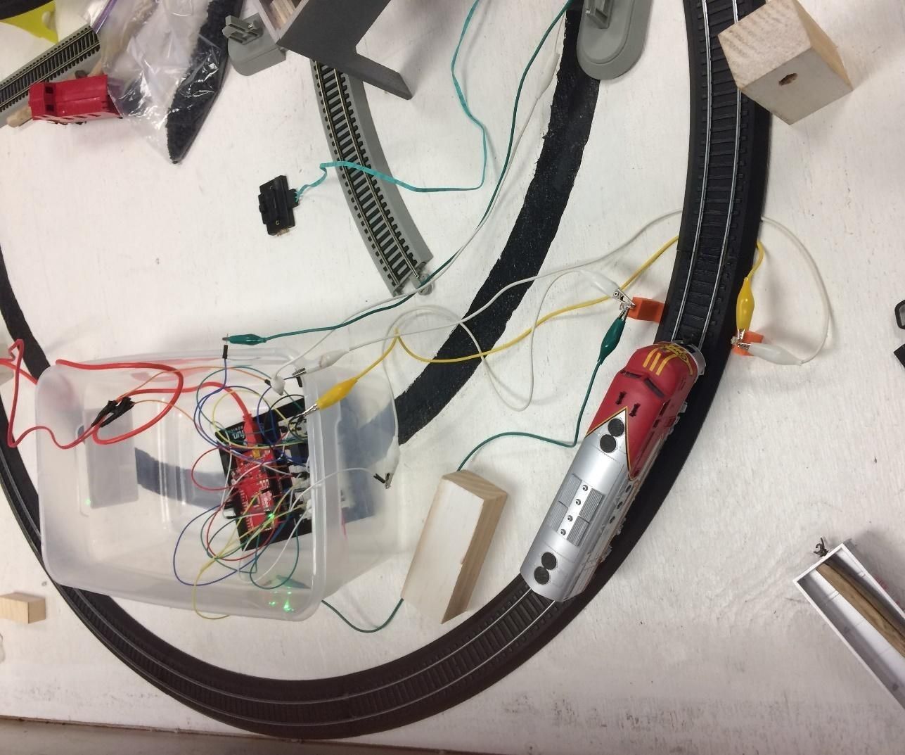 Railroad Control and Speed Measurement (Arduino) : 6 Steps - Instructables