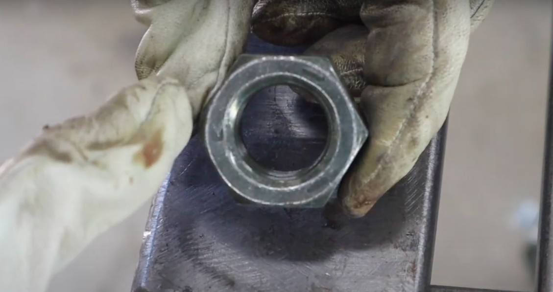 How I Made This Shop Chair Using Chain and Scrapwood : 10 Steps (with ...