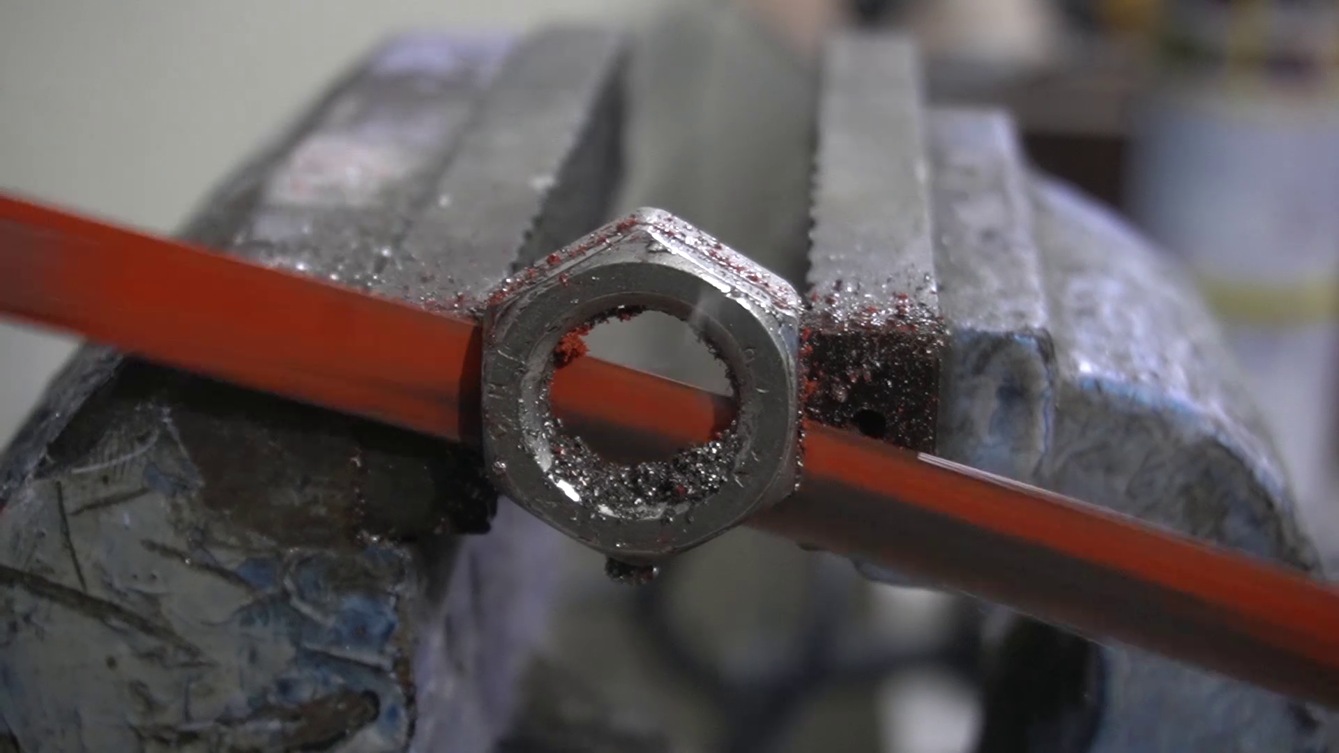 Turning Stainless Steel Bolt Into Pneumatic Engraver : 15 Steps (with ...