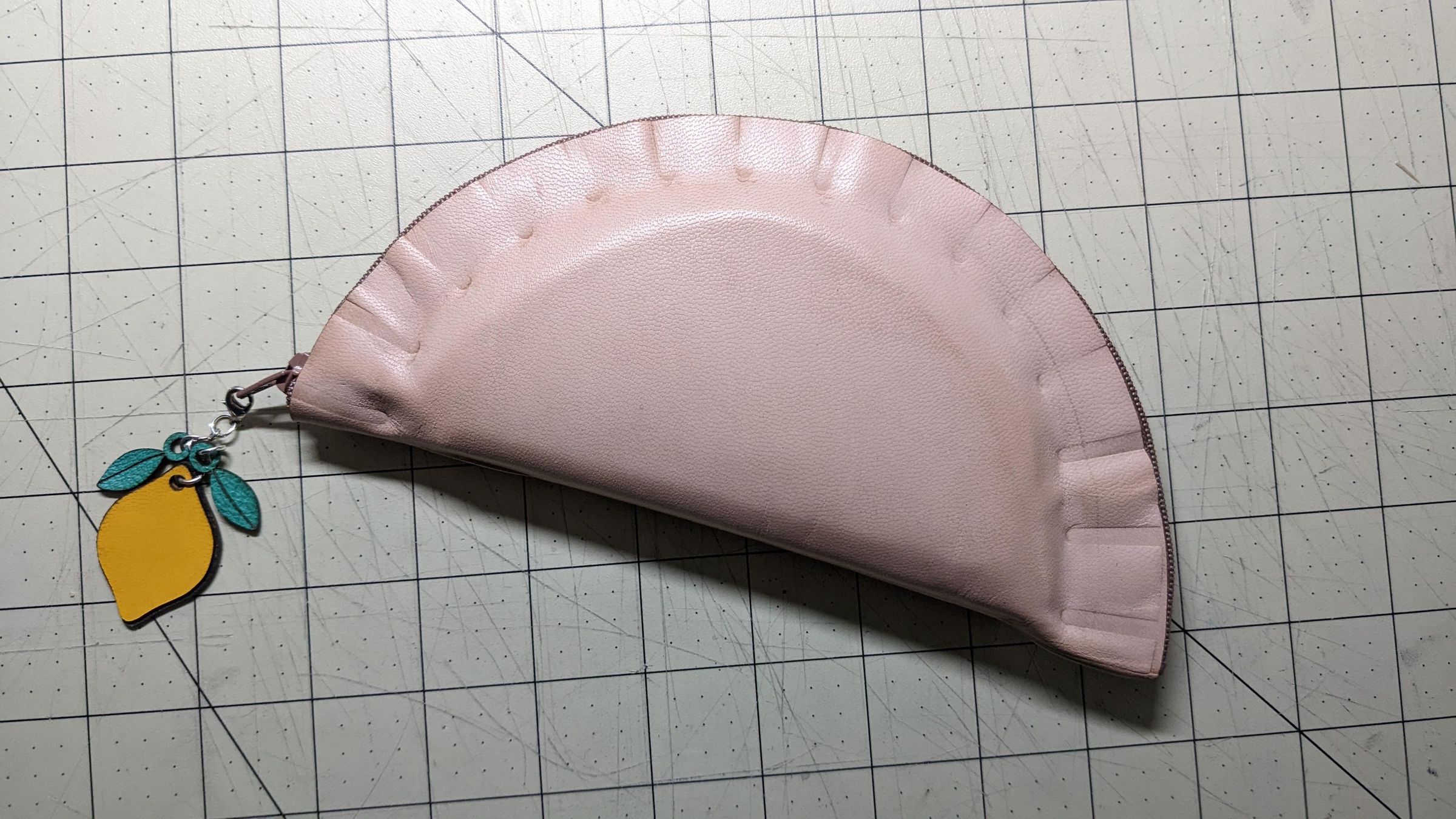 Fried Pie Purse and Wallet : 16 Steps (with Pictures) - Instructables