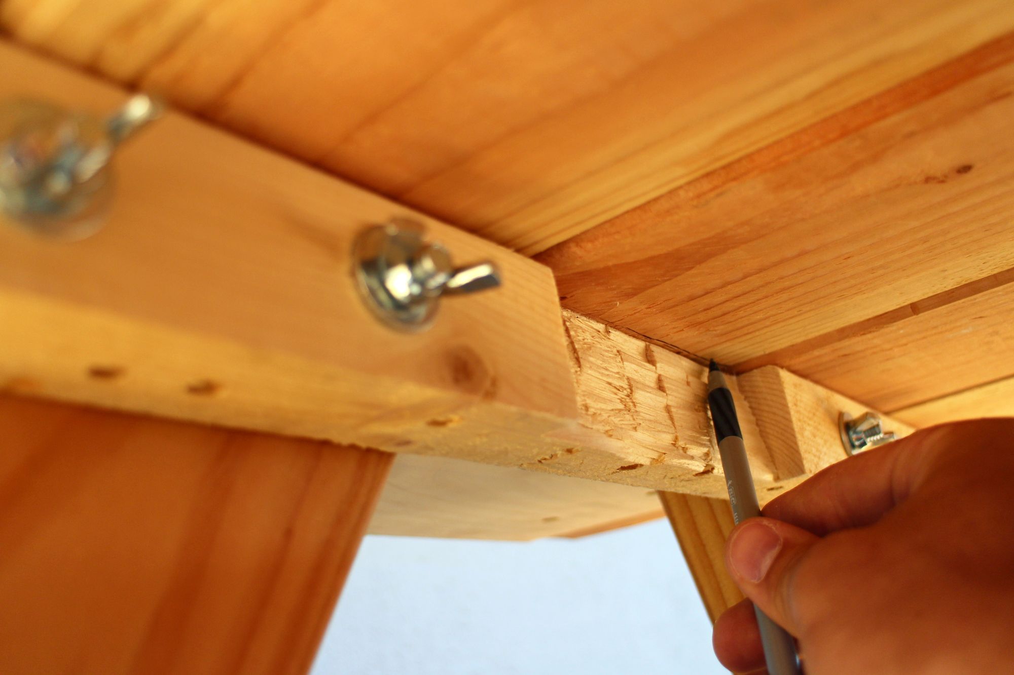 Picnic Table Drink Trough : 18 Steps (with Pictures) - Instructables