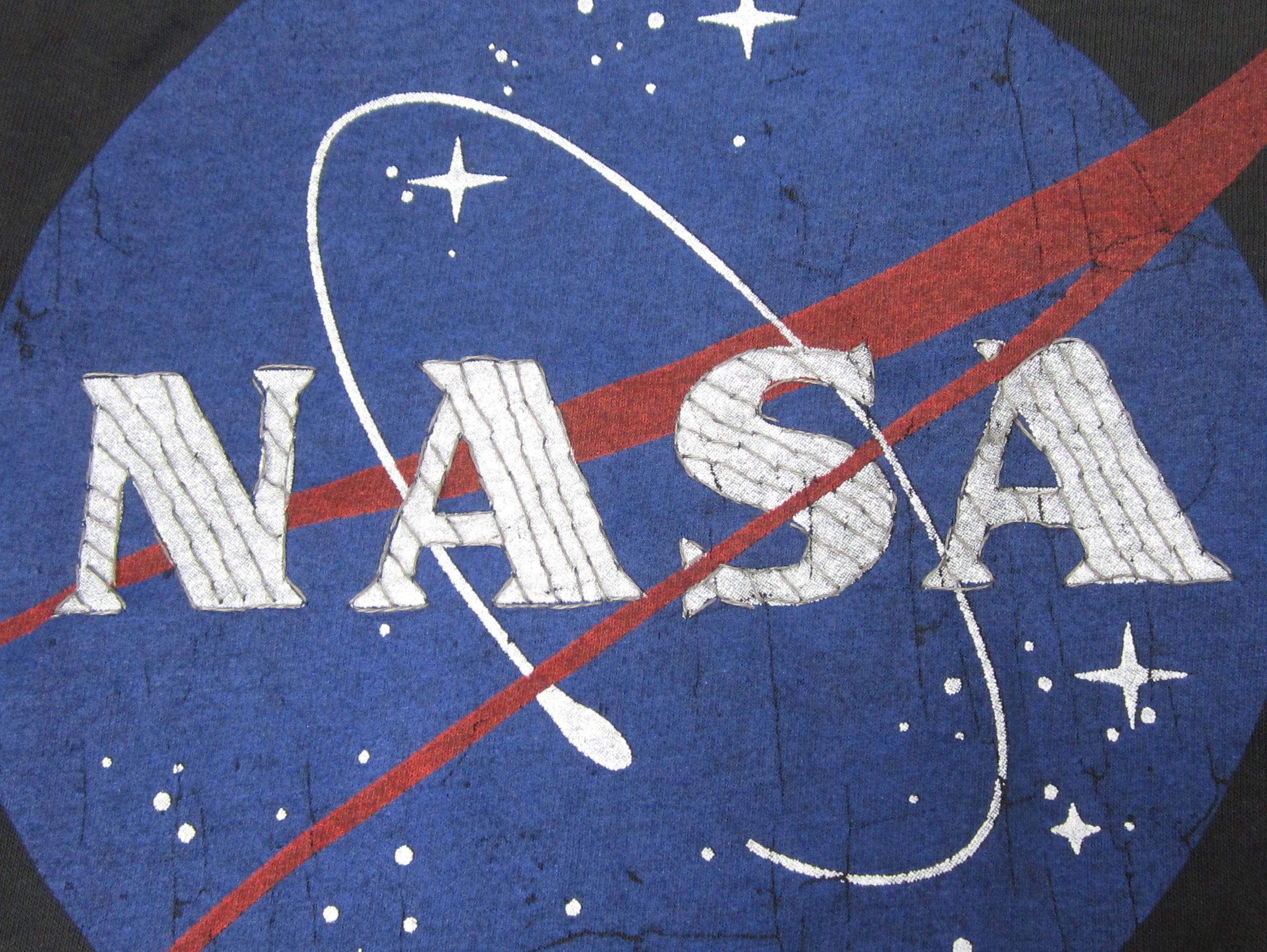Interactive NASA Shirt Using Crazy Circuits : 9 Steps (with Pictures ...