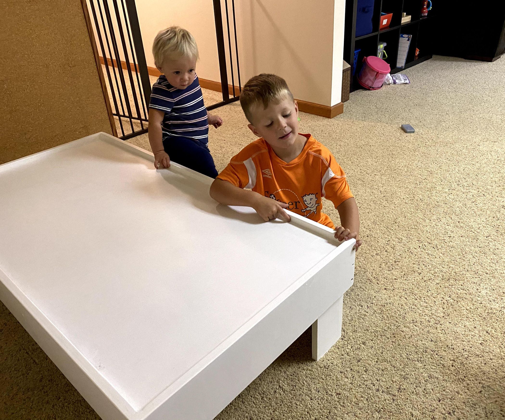 Custom Kids Play Table : 3 Steps - Instructables