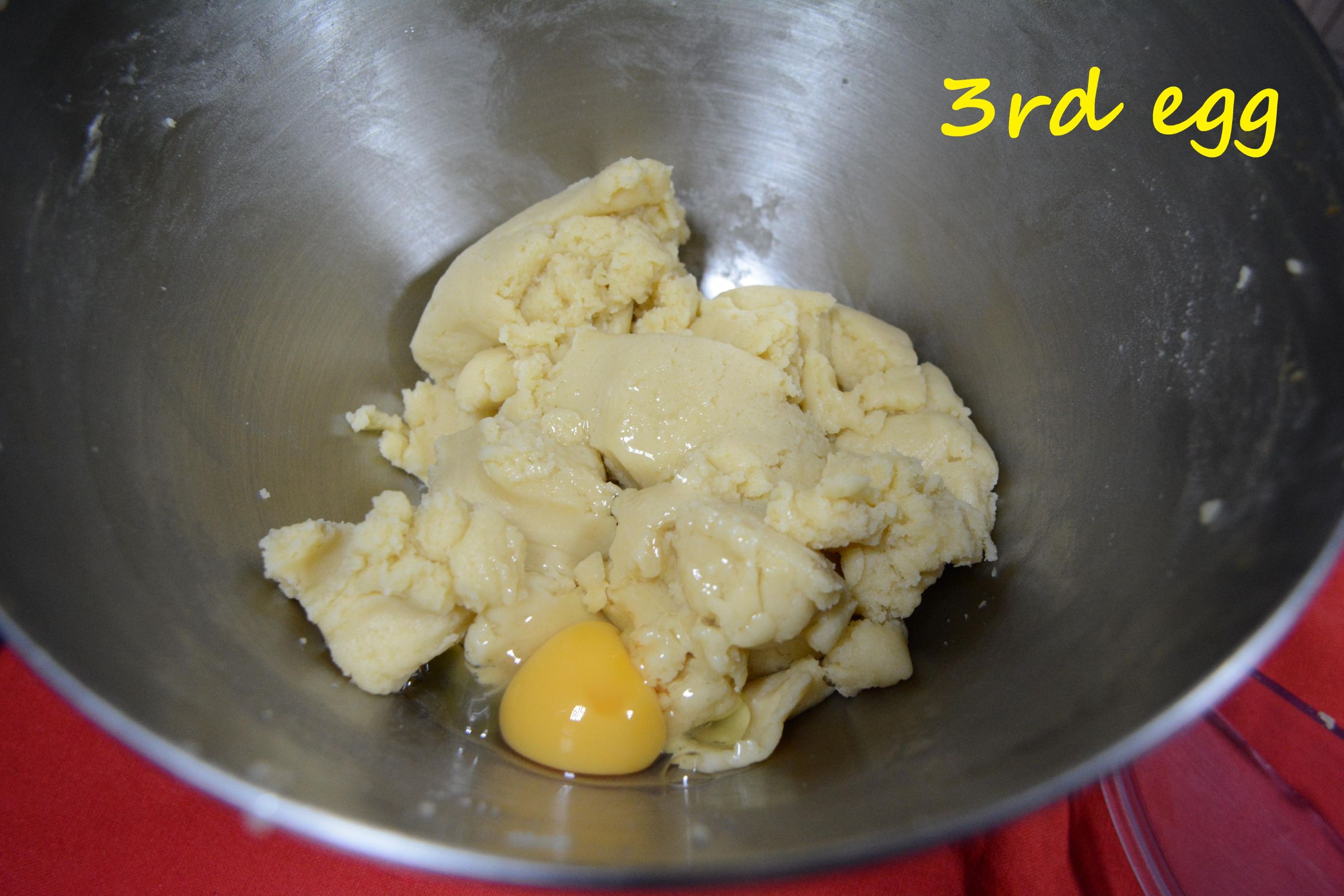 Chouxnut- Cruller Doughnuts Filled With Praline Cream : 11 Steps (with Pictures) - Instructables