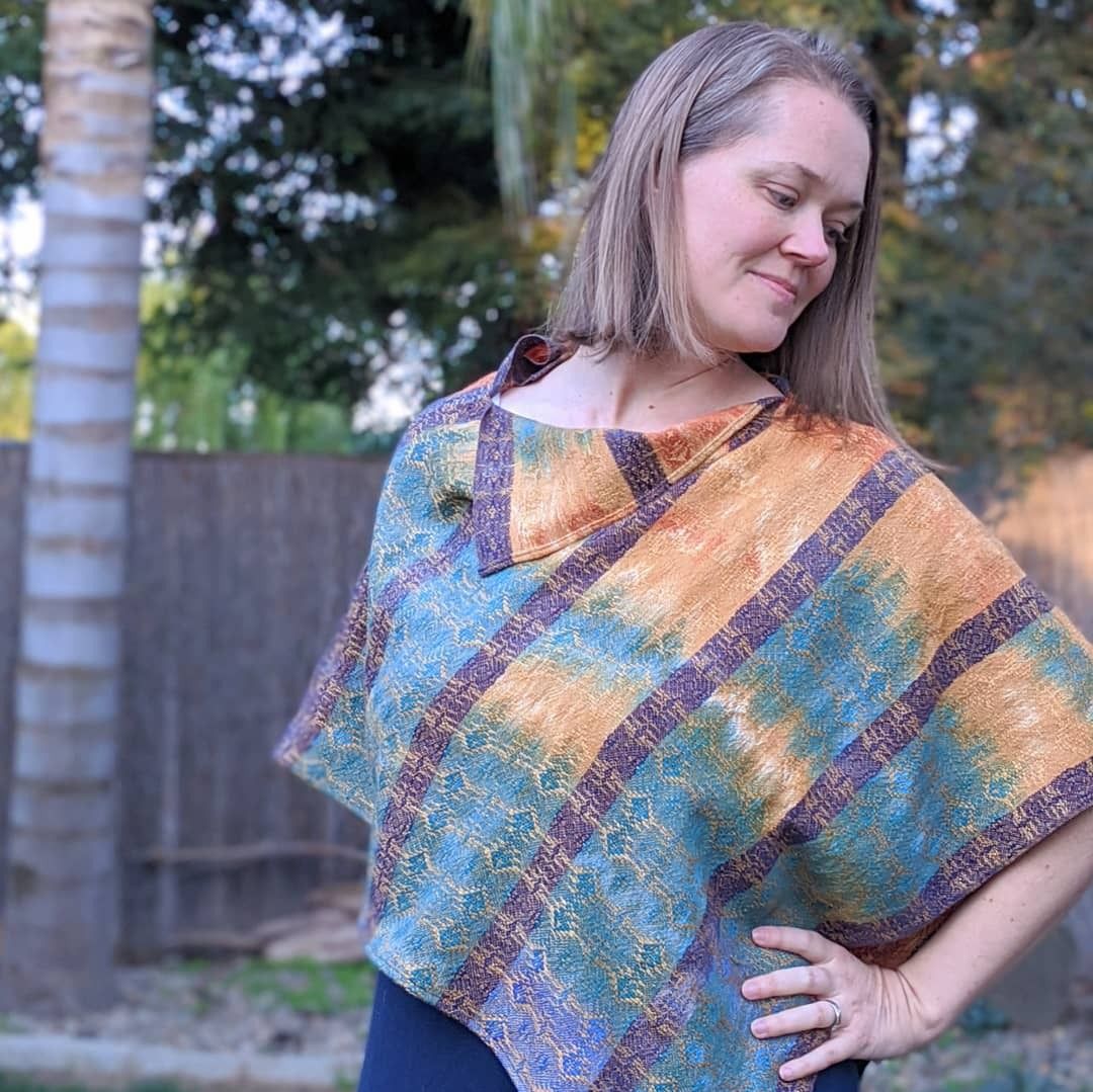 Quick and Beautiful Poncho : 7 Steps (with Pictures) - Instructables
