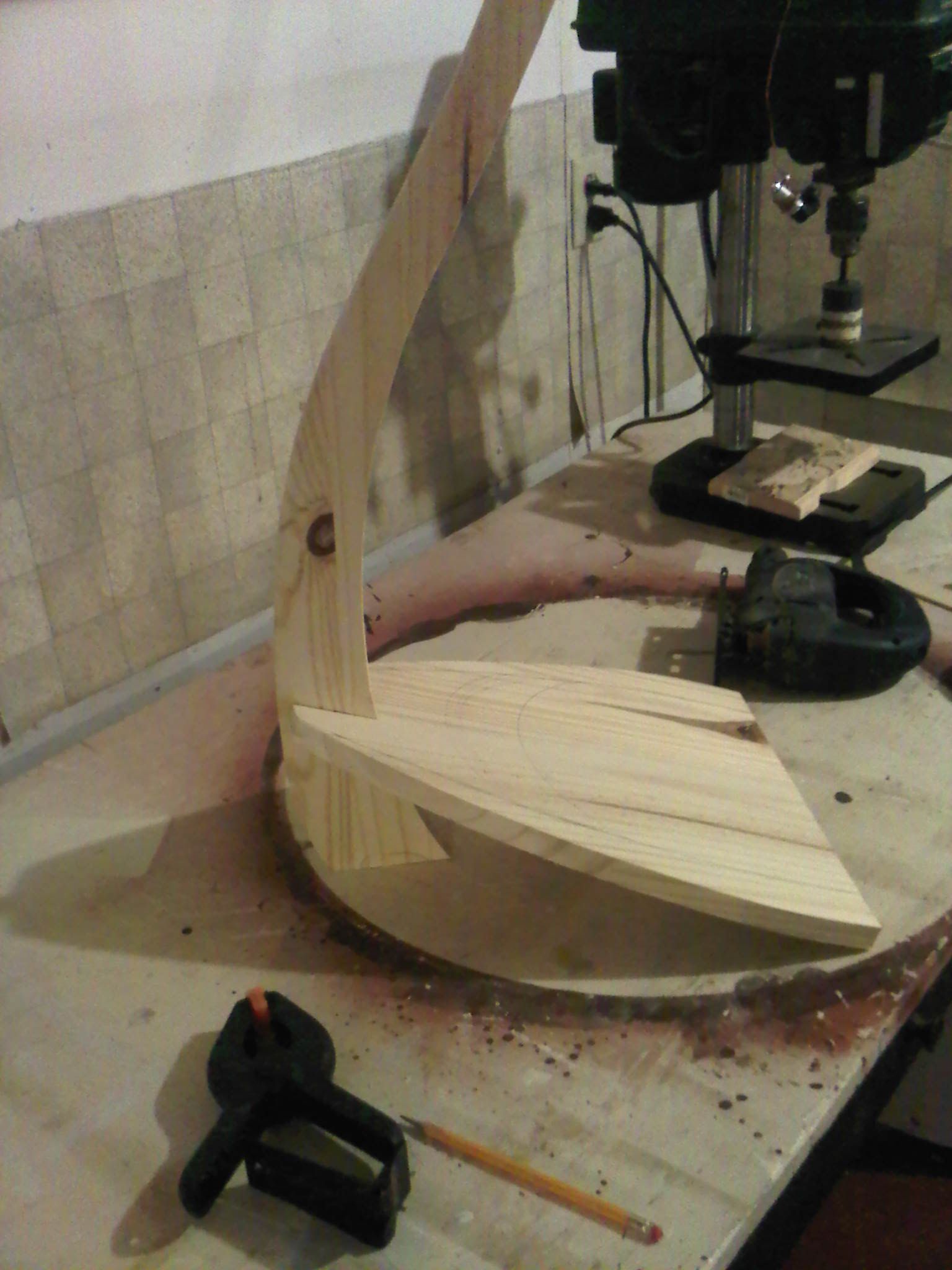 Guitar Stand Deux : 6 Steps (with Pictures) - Instructables
