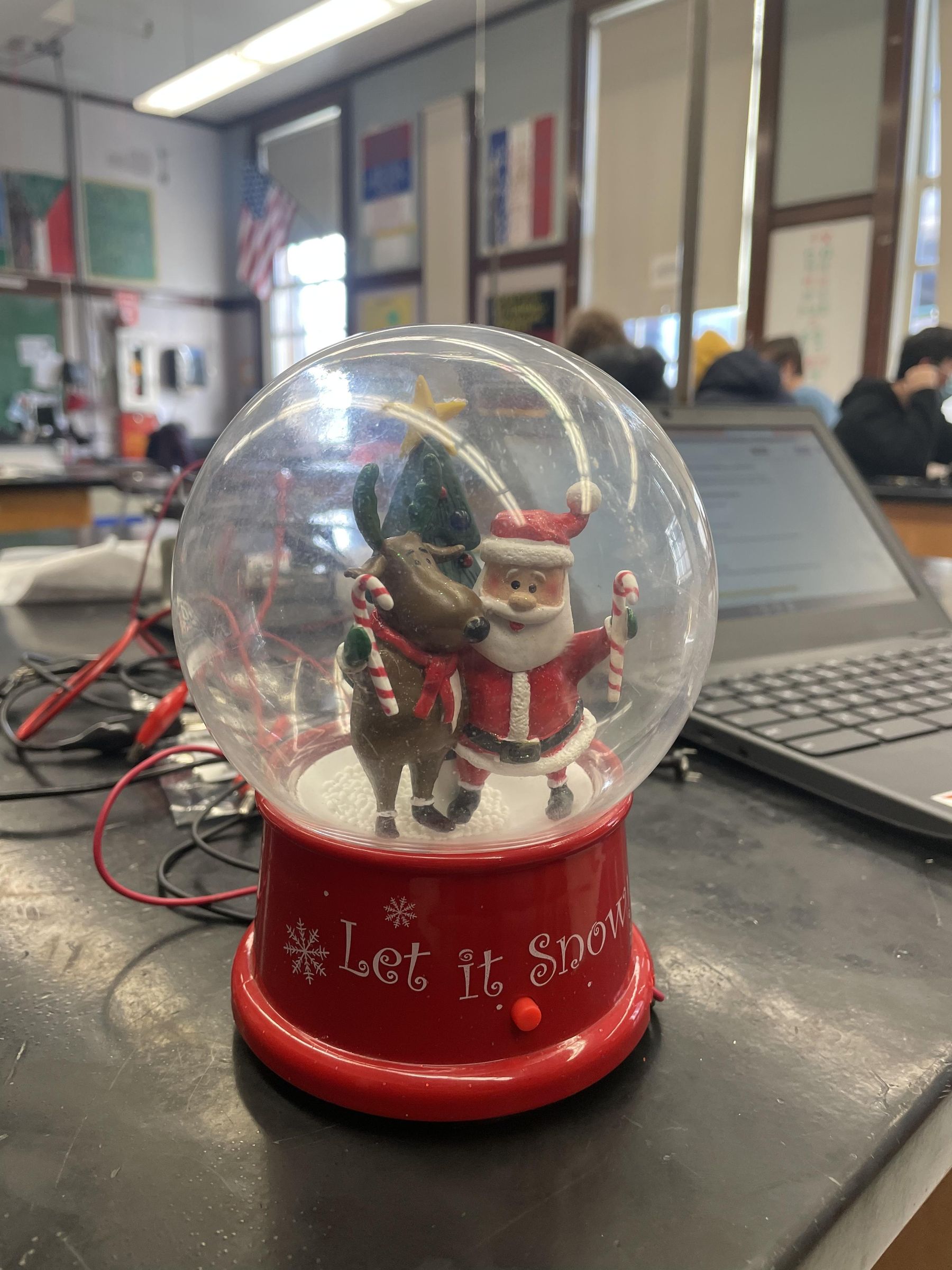 Toy Globe Arduino Project : 6 Steps - Instructables