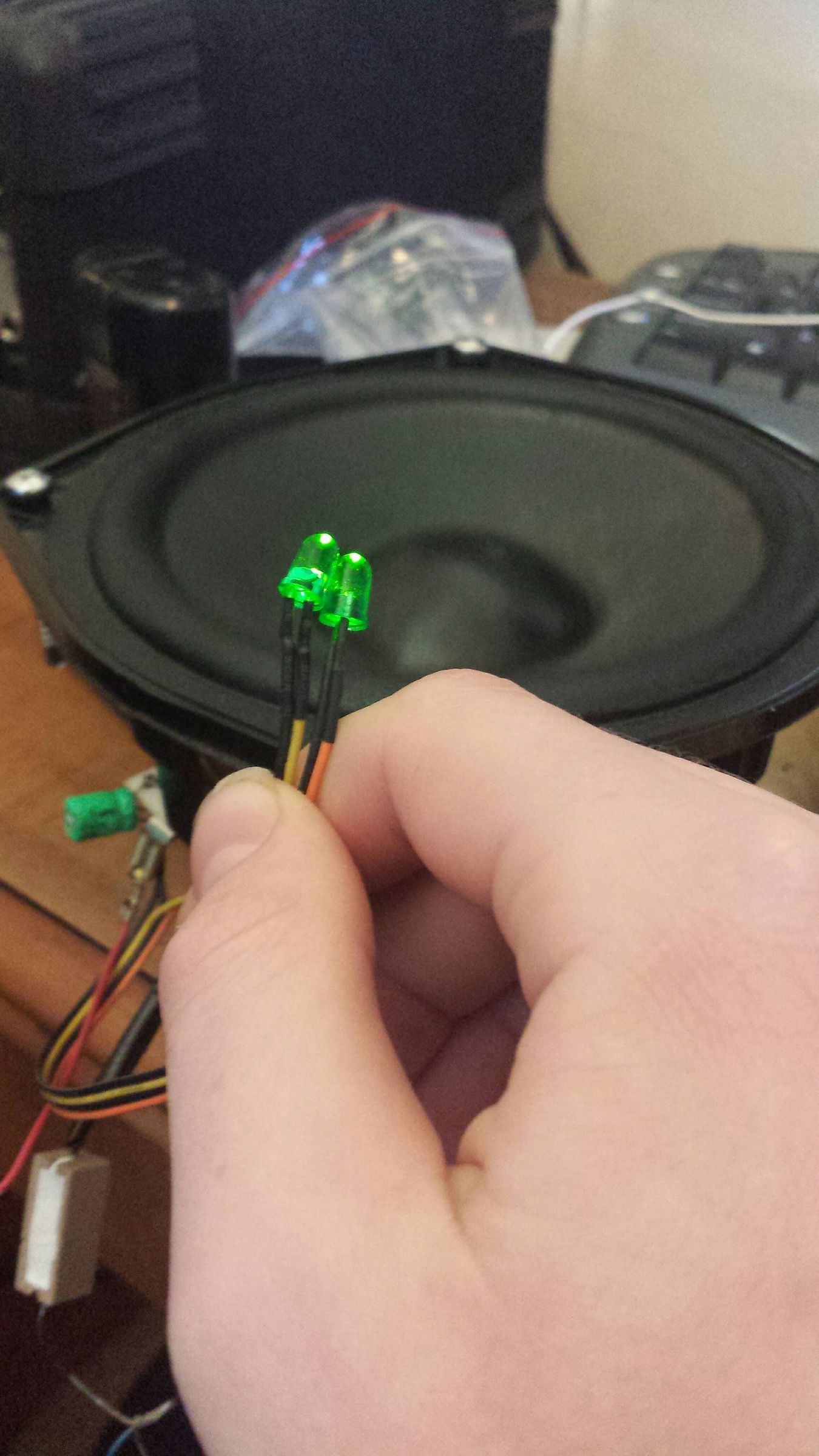 How to Make an LED Input/clip Indicator (plus Light Show) for Speakers ...
