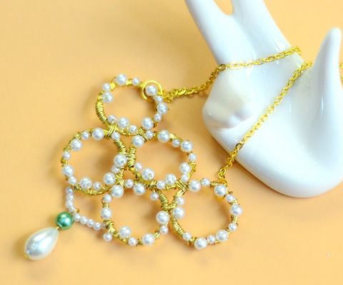 Beebeecraft Tutorials on Making Pearl Loop Necklace : 5 Steps ...