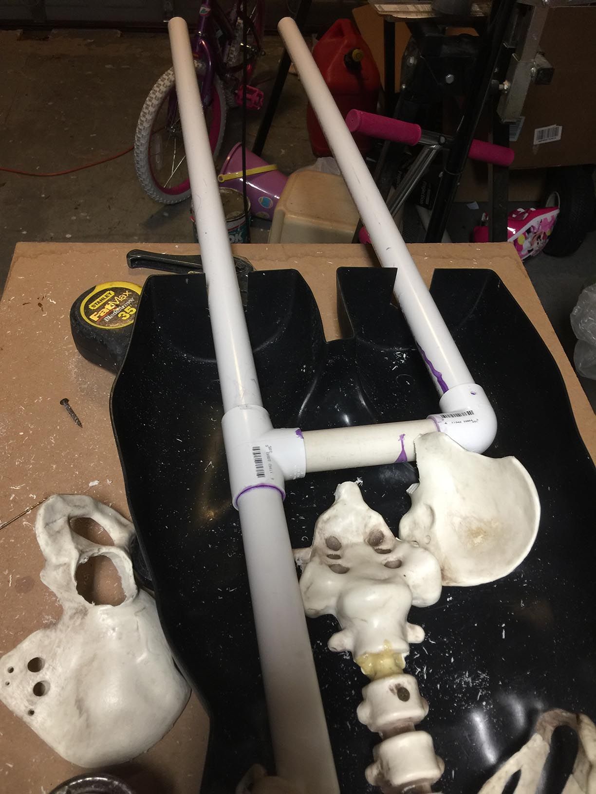 PVC Zombies and Fence Halloween Decoration : 8 Steps (with Pictures ...