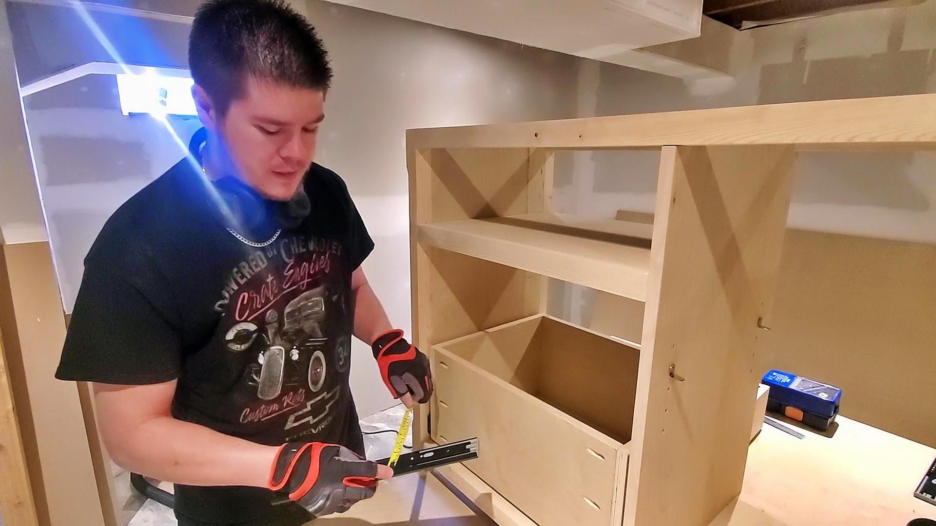 Beginners Guide to Drawers. Measure, Cut, Assemble, Mount, Finish. No ...