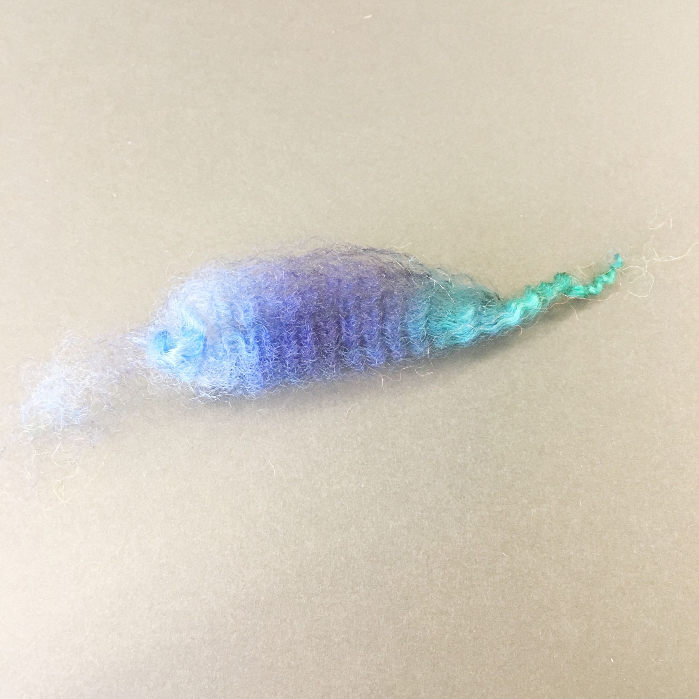 How to Drop Spin Wool Locks : 5 Steps (with Pictures) - Instructables