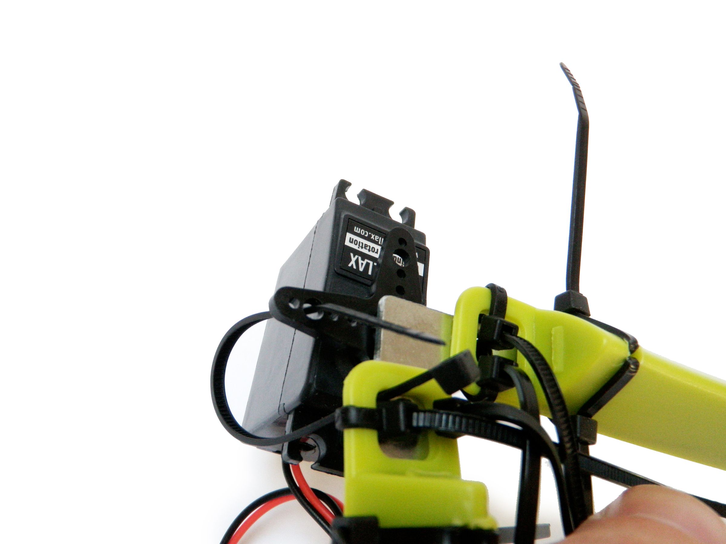 Simple Bots: Skitter : 20 Steps (with Pictures) - Instructables