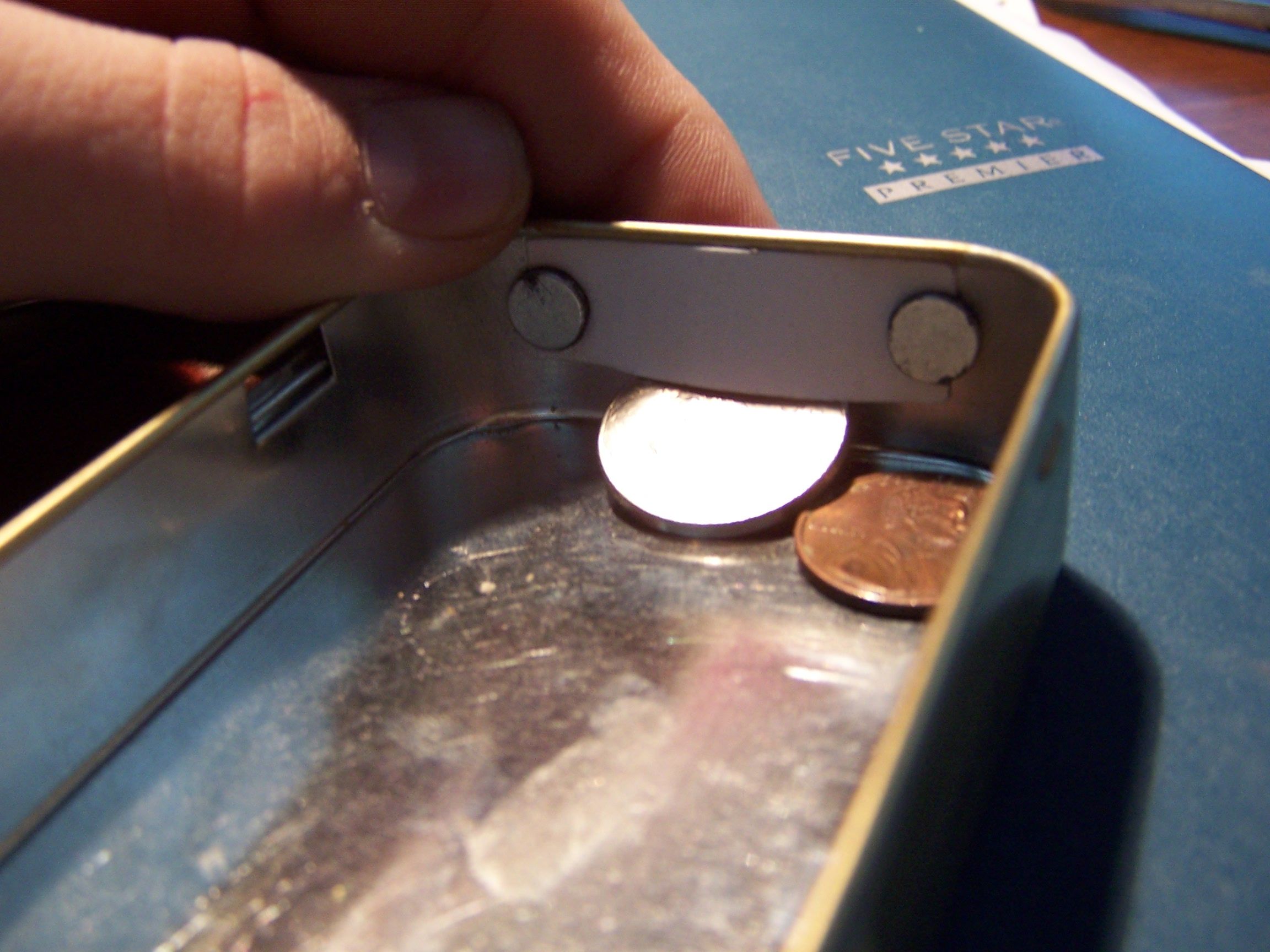 Altoid Can Wallet : 5 Steps - Instructables