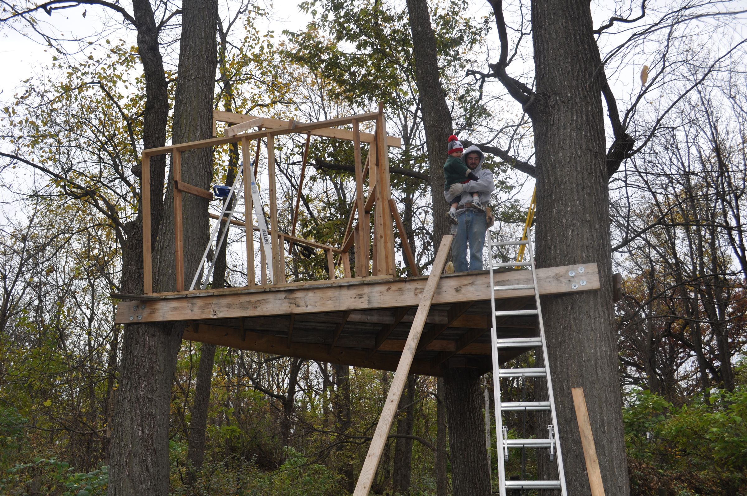 Our Reclaimed TreeHouse : 9 Steps (with Pictures) - Instructables