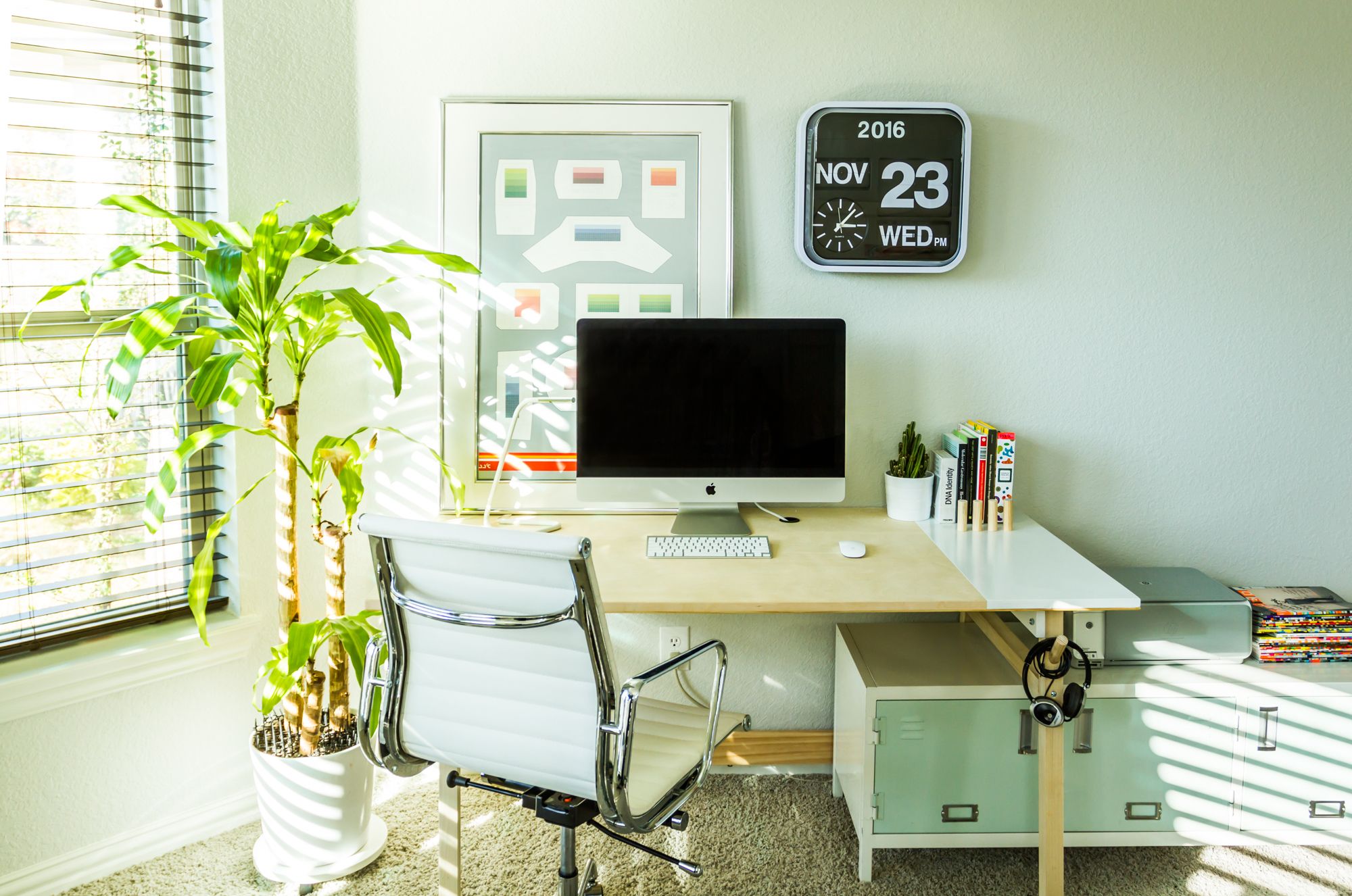 Making a Modern Home Office Desk : 8 Steps (with Pictures) - Instructables
