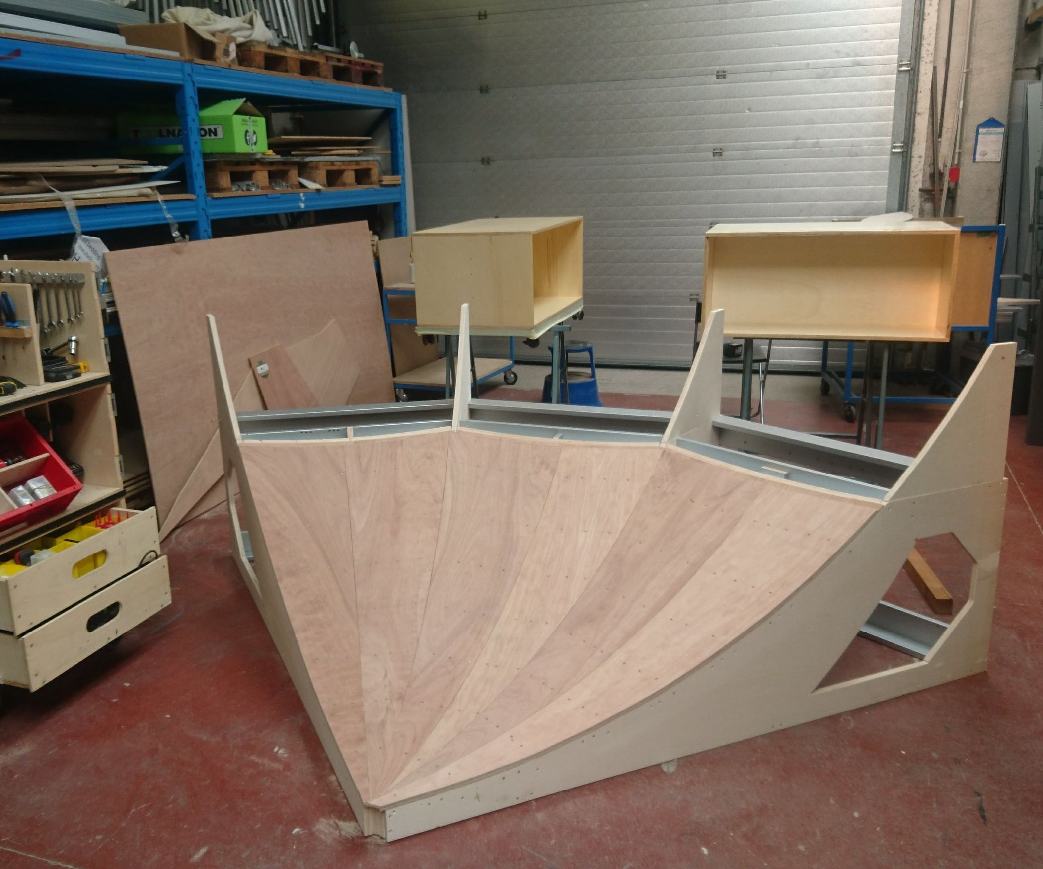 Wooden Skate Pool : 14 Steps - Instructables