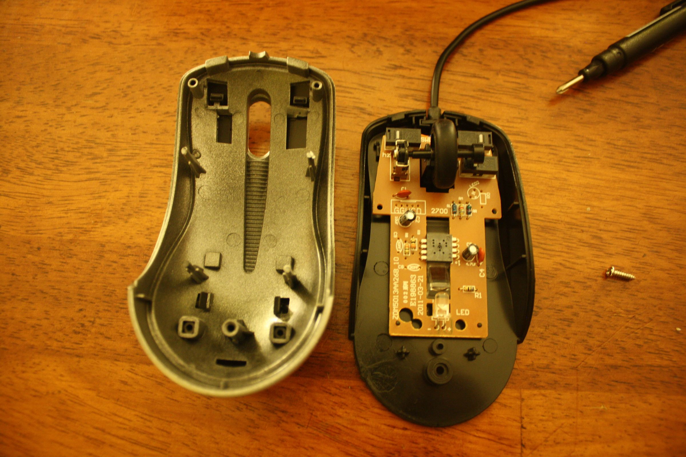 Super Secret Computer Mouse Safe : 7 Steps - Instructables